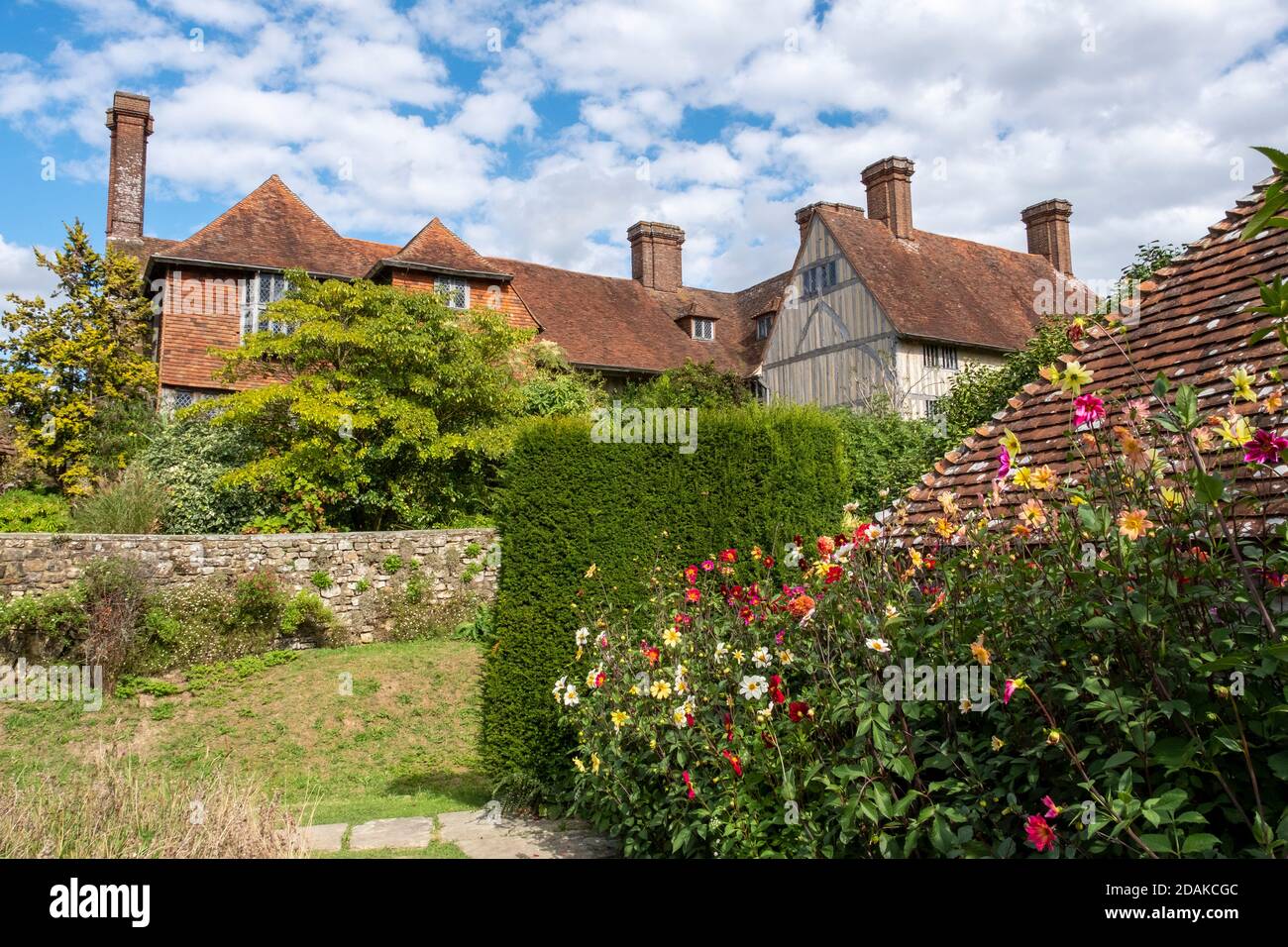 Great dixter garden hi-res stock photography and images - Alamy