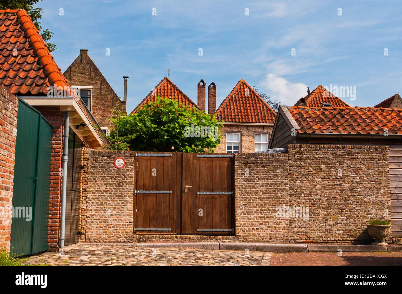 Medieval Dutch Houses in the Town of Heusden in the Netherlands Stock ...