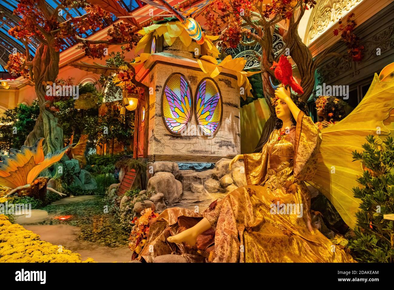 Las Vegas, OCT 30, 2020 - Autumn theme of the famous Bellagio ...