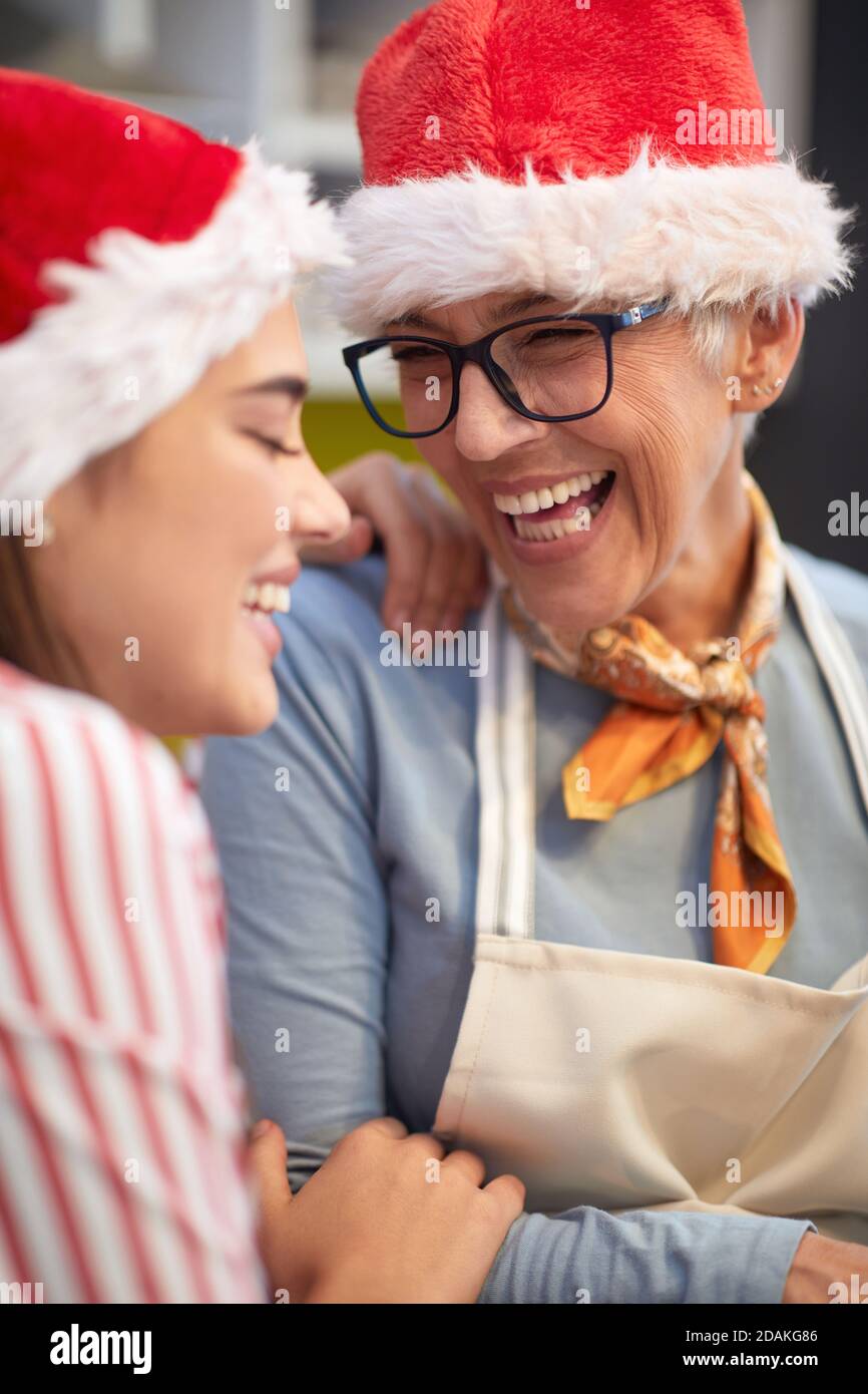Portrait cute young happy mother hi-res stock photography and images ...