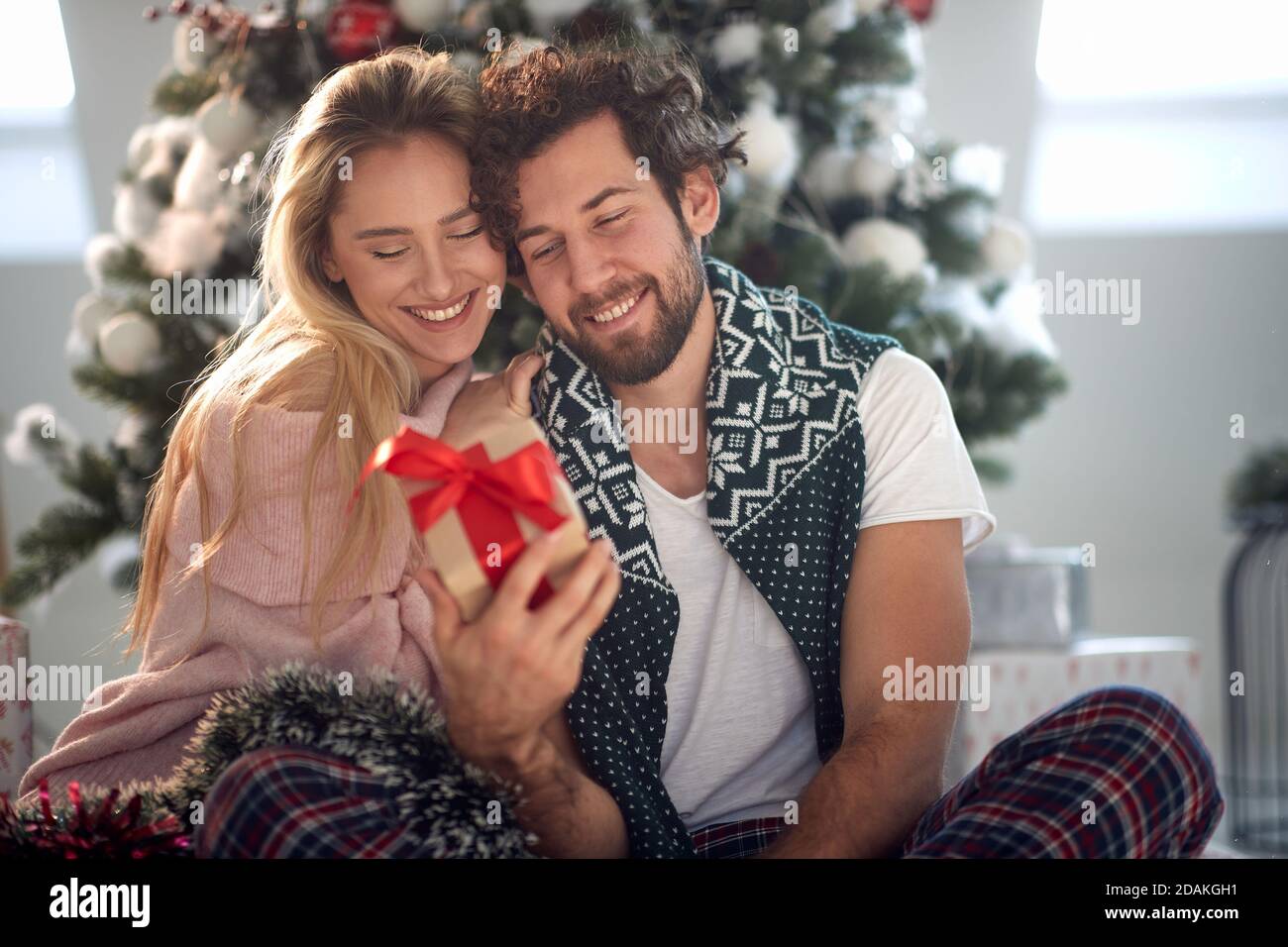 Leaned woman hi-res stock photography and images - Alamy