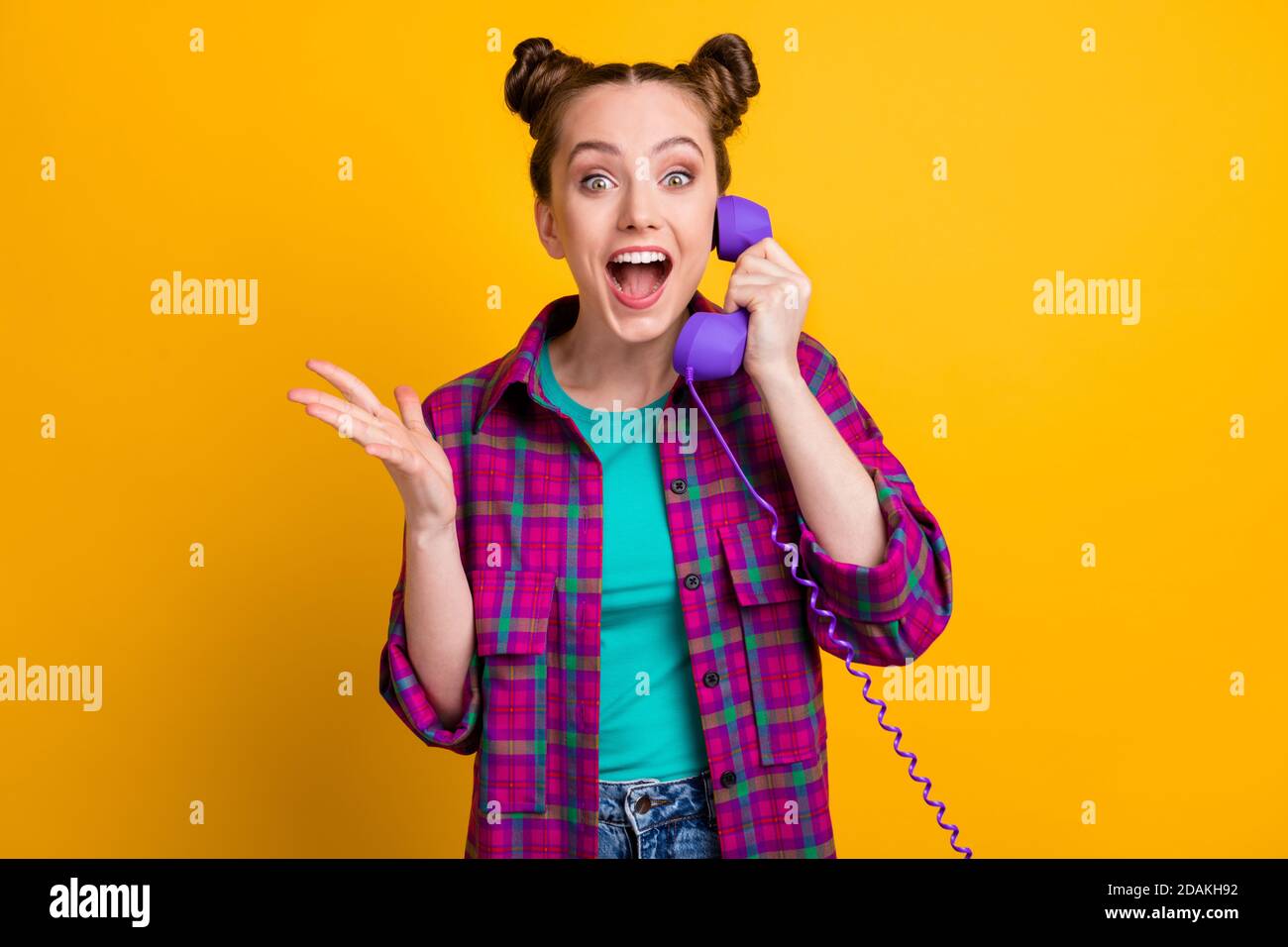 Landline phone teen hi-res stock photography and images - Alamy