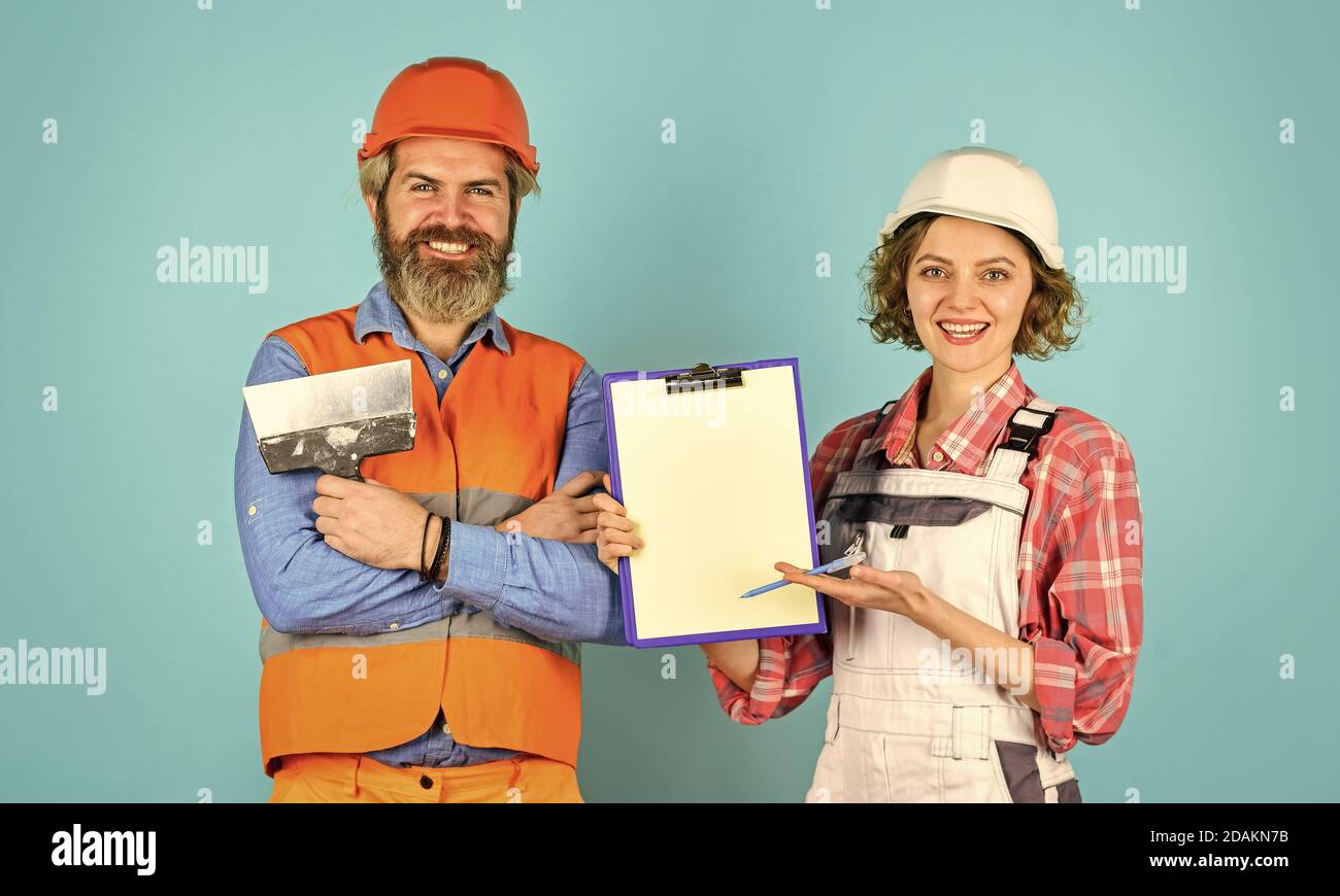 Family construction home hardhats hi-res stock photography and images ...