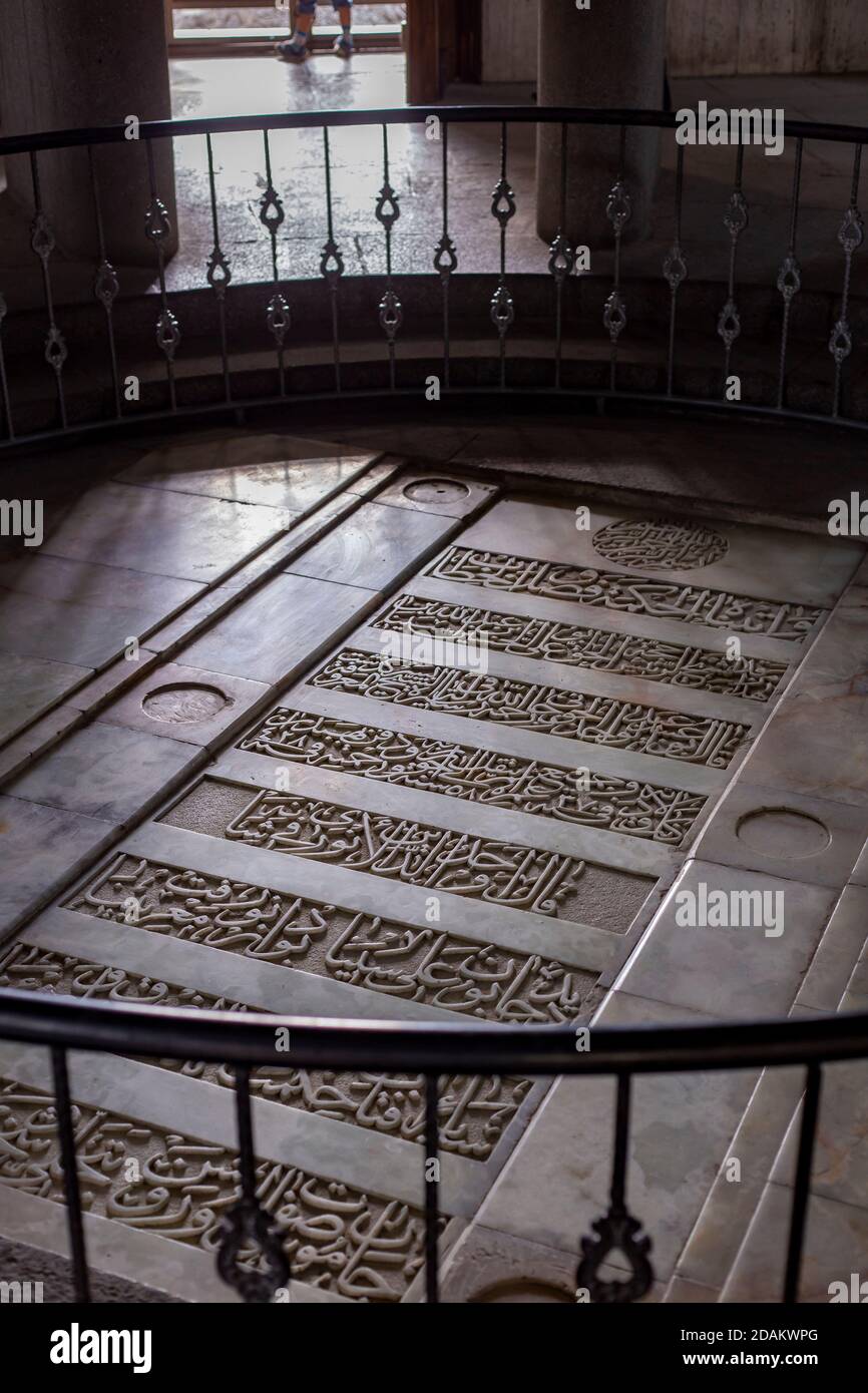 Mausoleum of Avicenna Hamedan Iran Stock Photo - Alamy