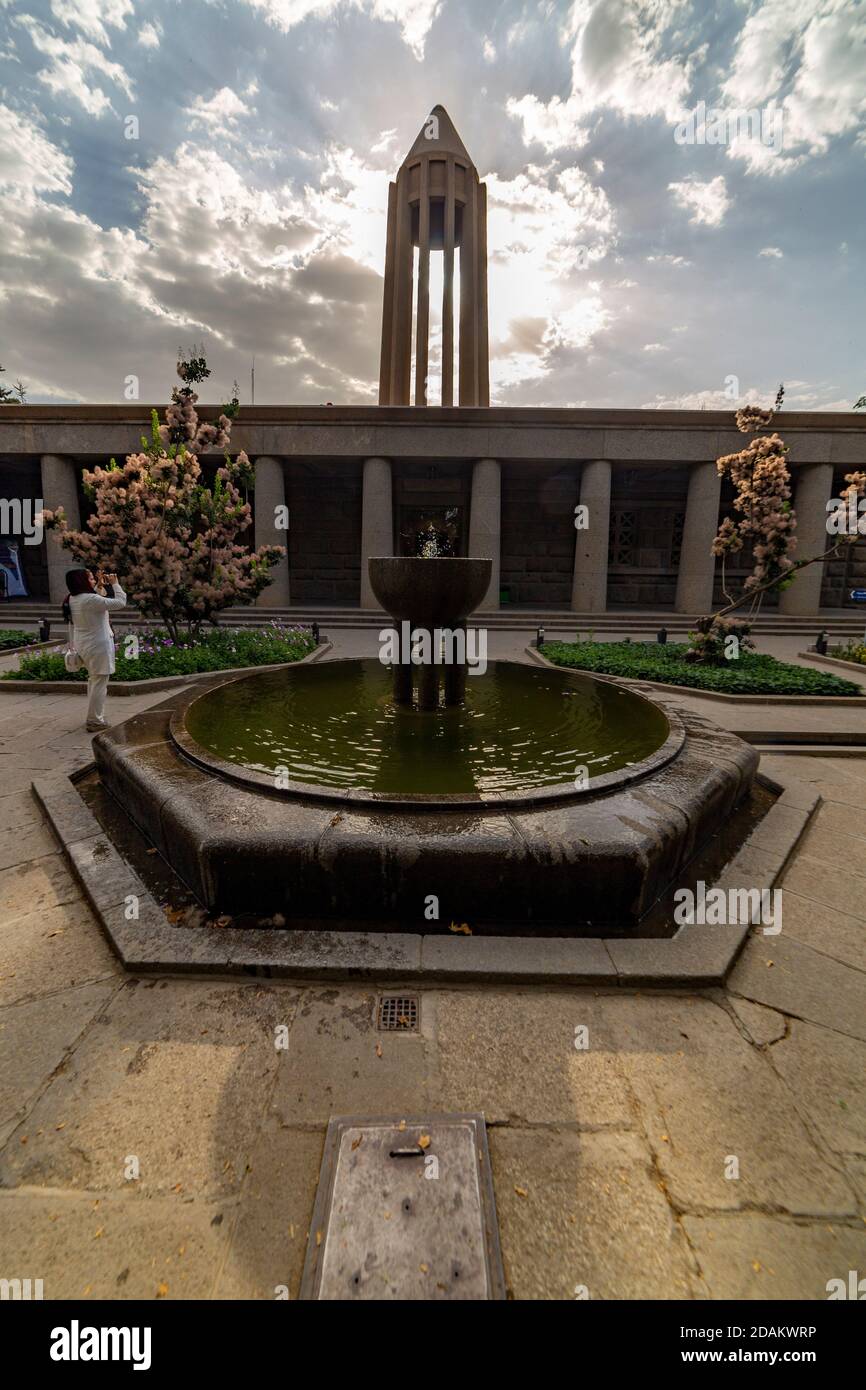 Mausoleum of avicenna hi-res stock photography and images - Alamy