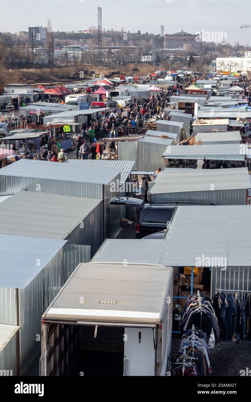 PRAGUE, CZECH REPUBLIC - FEBRUARY 8, 2020: Stands at the flea market U ...