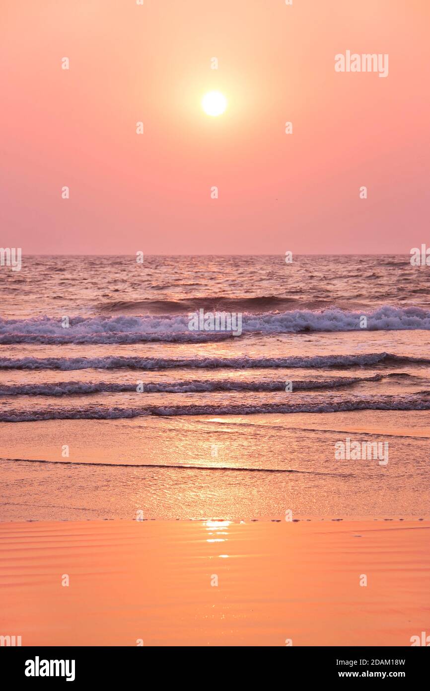 Indian ocean beach dawn hi-res stock photography and images - Alamy