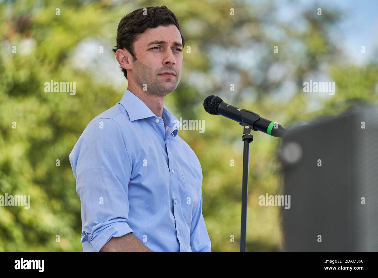 Jon ossoff hi-res stock photography and images - Alamy