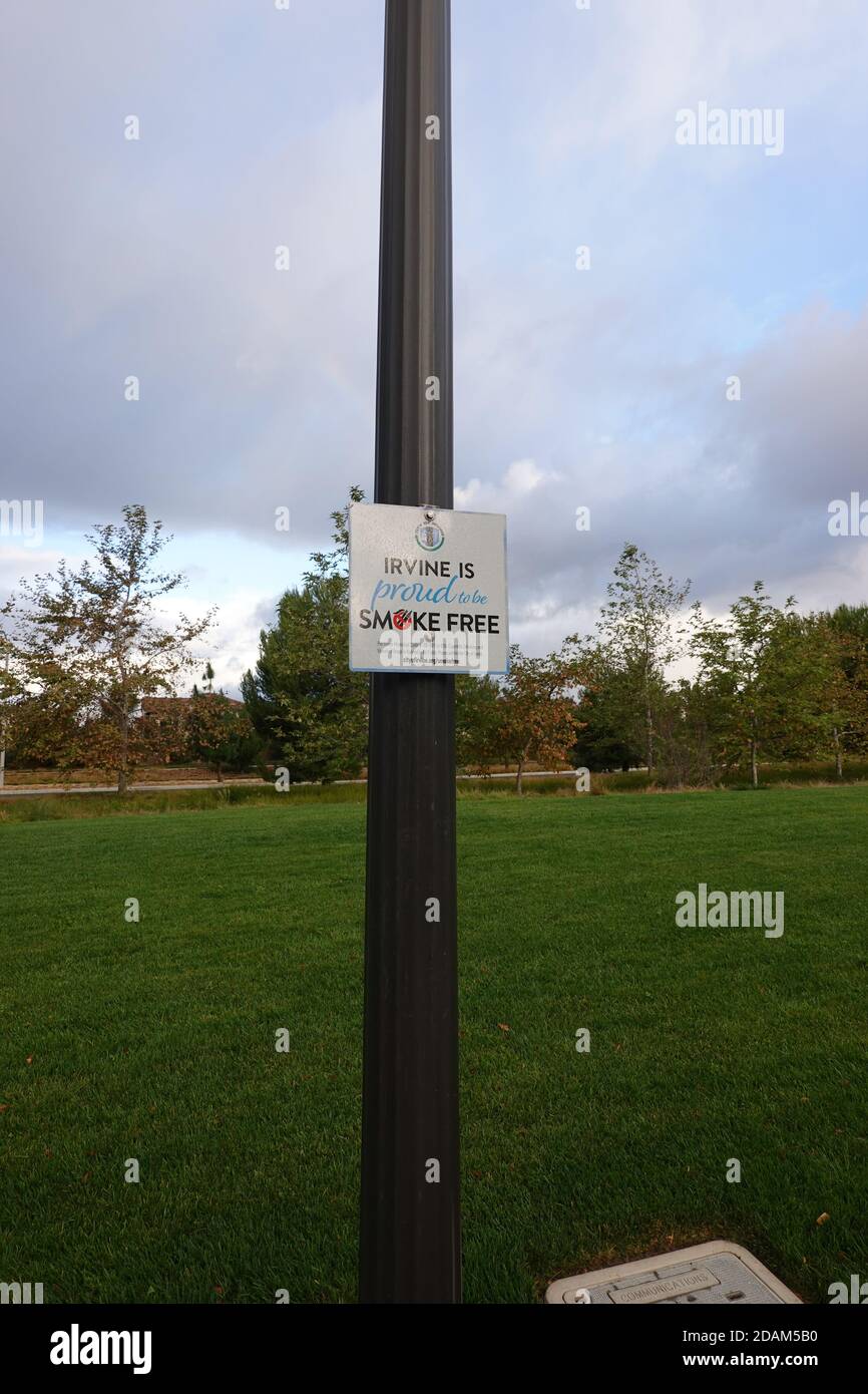 Irvine smoke free city sign hi-res stock photography and images - Alamy