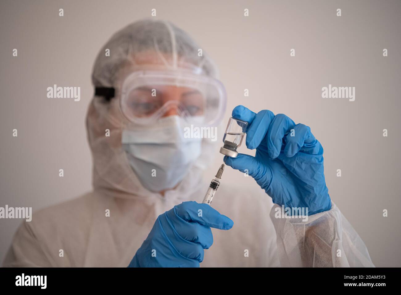 Full ppe nurse hi-res stock photography and images - Alamy