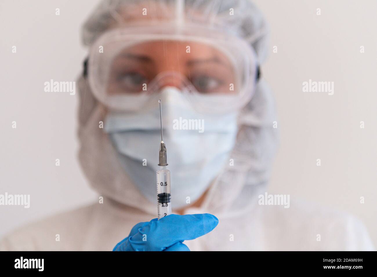 Full ppe nurse hi-res stock photography and images - Alamy