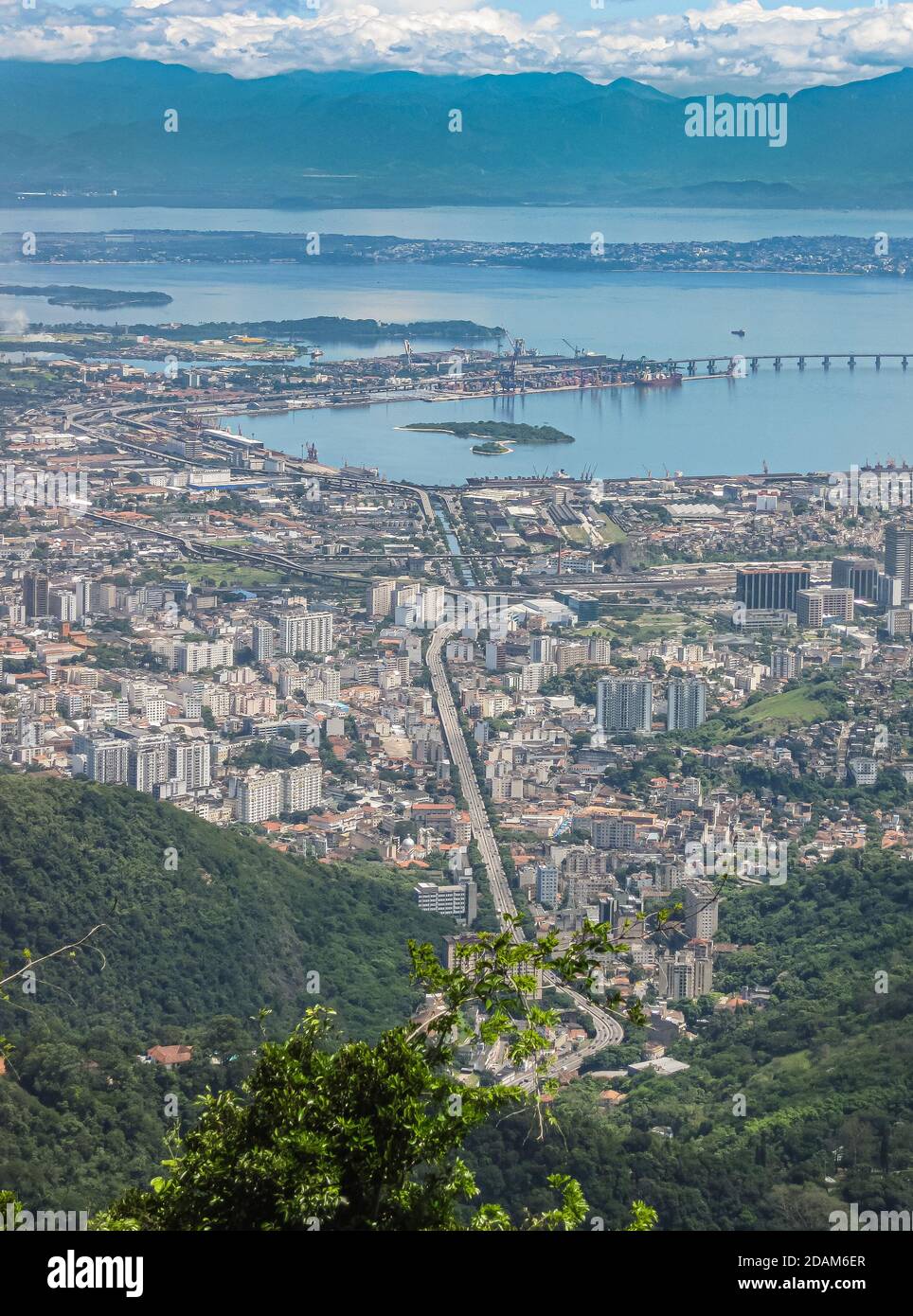 Rio santo cristo hi-res stock photography and images - Alamy