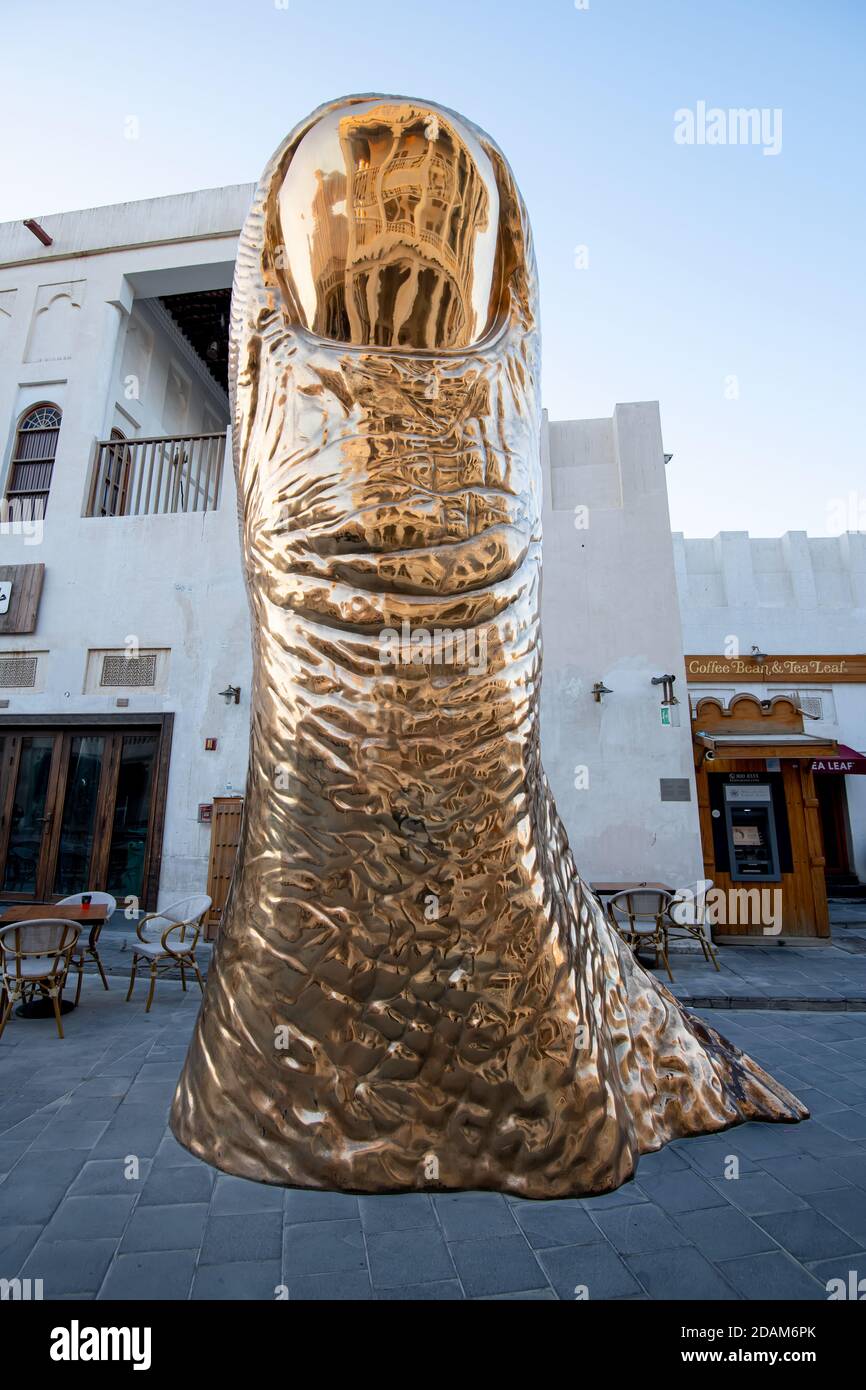 Qatar Sculpture High Resolution Stock Photography and Images - Alamy