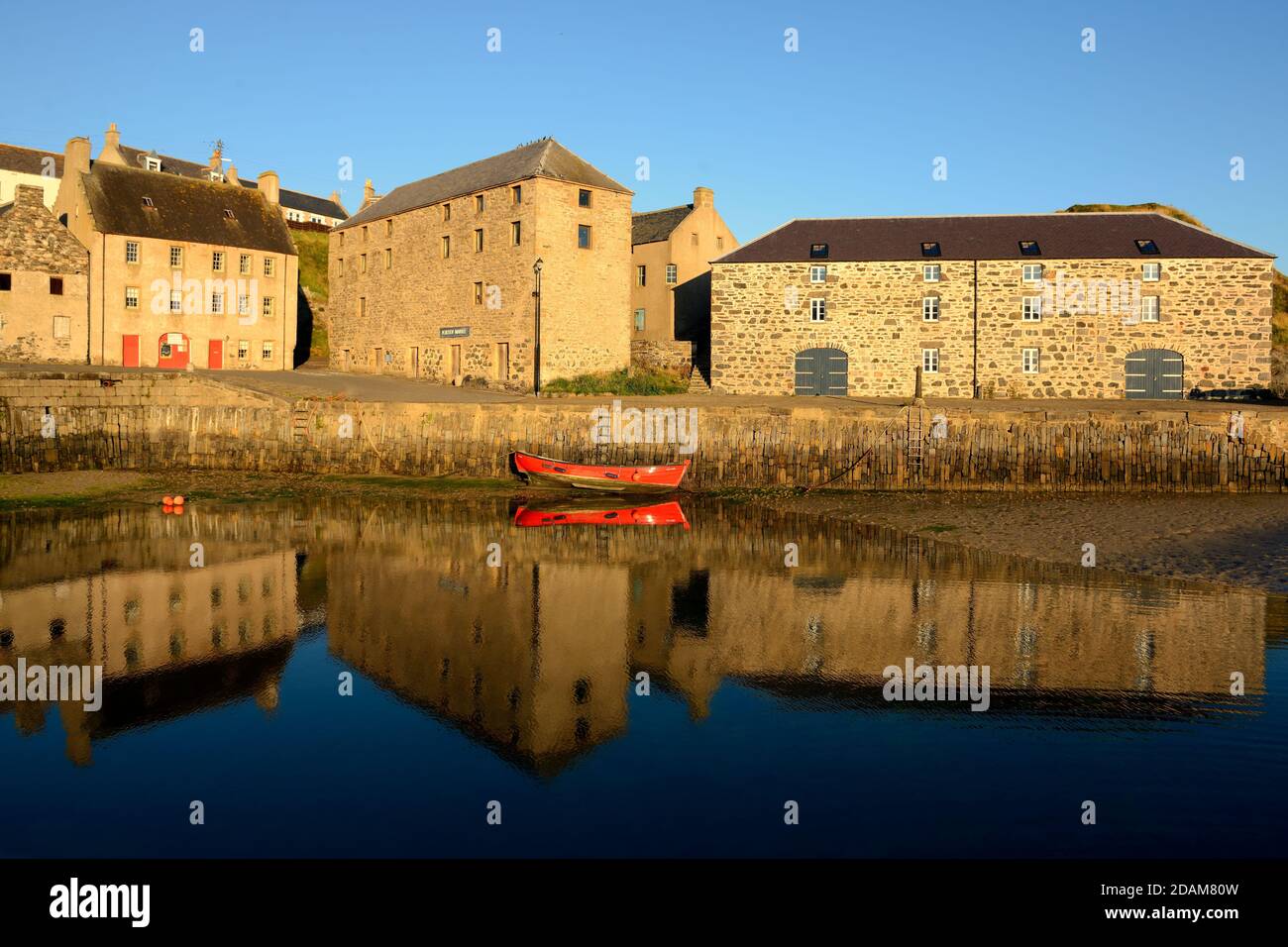 Portsoy Harbour, Aberdeenshire, Scotland Stock Photo - Alamy