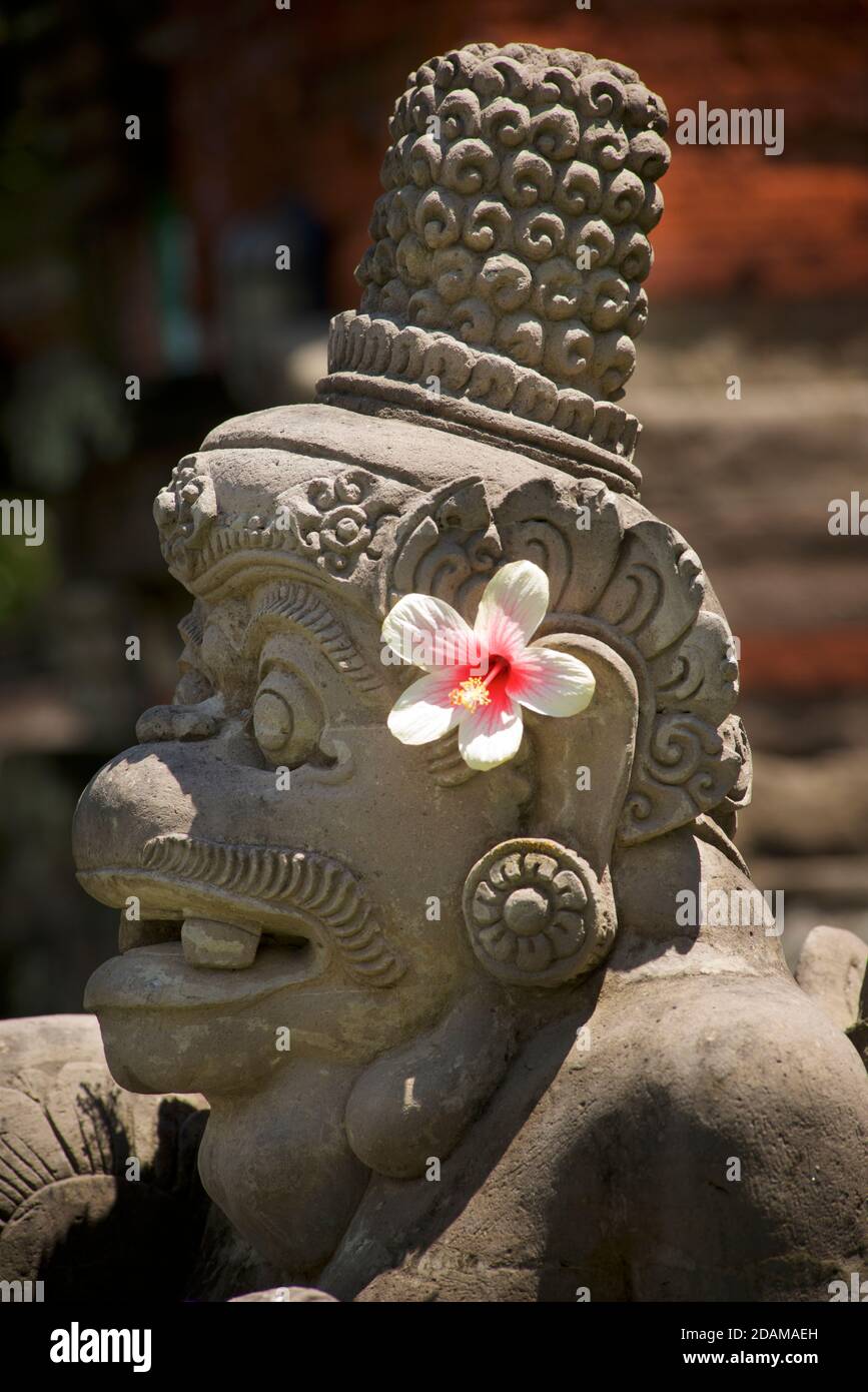 Door Guardian, Or Dvarapala, Protecting Balinese Hindu Temple, Pura ...