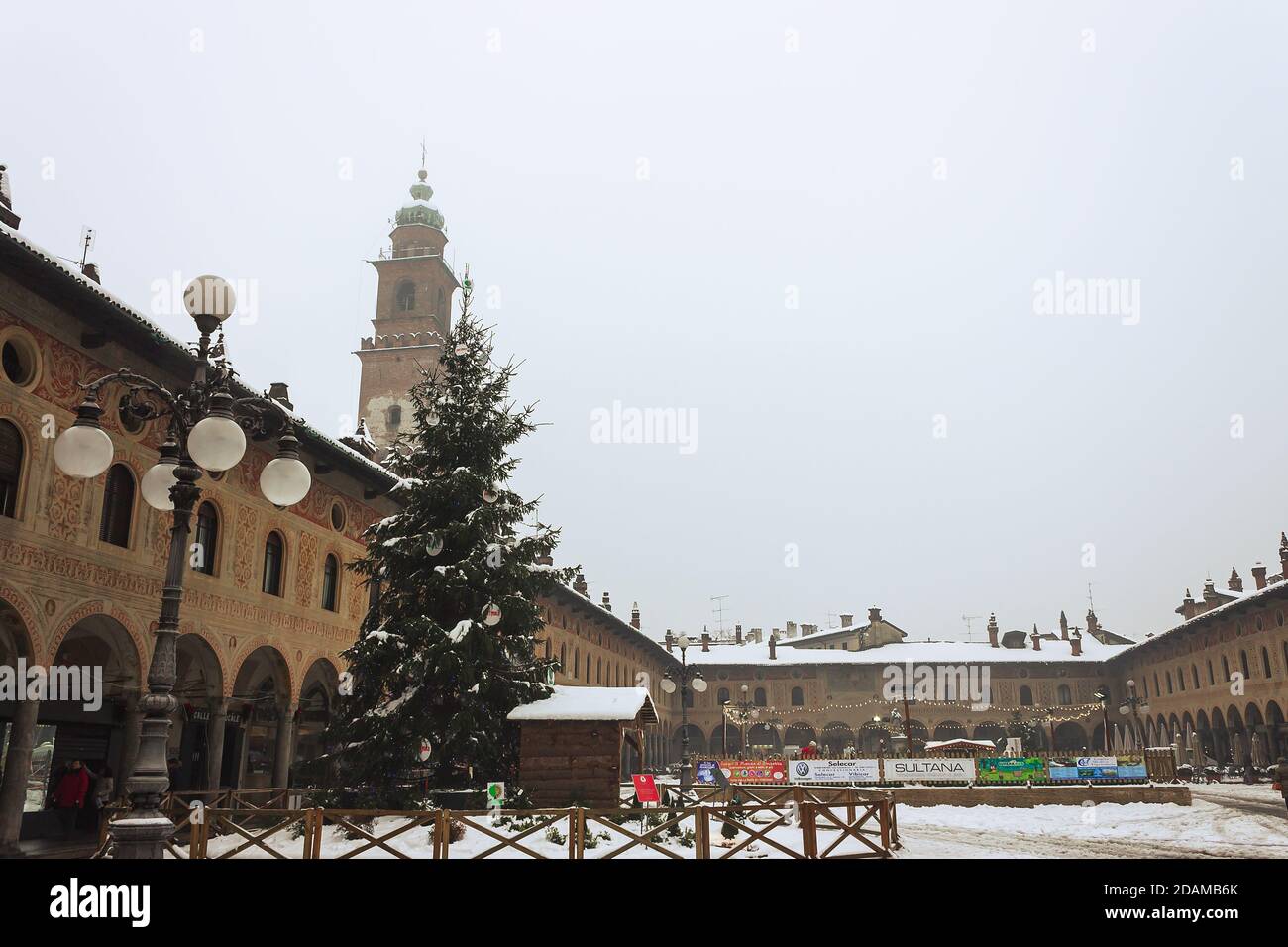 Vigevano castle hi-res stock photography and images - Alamy