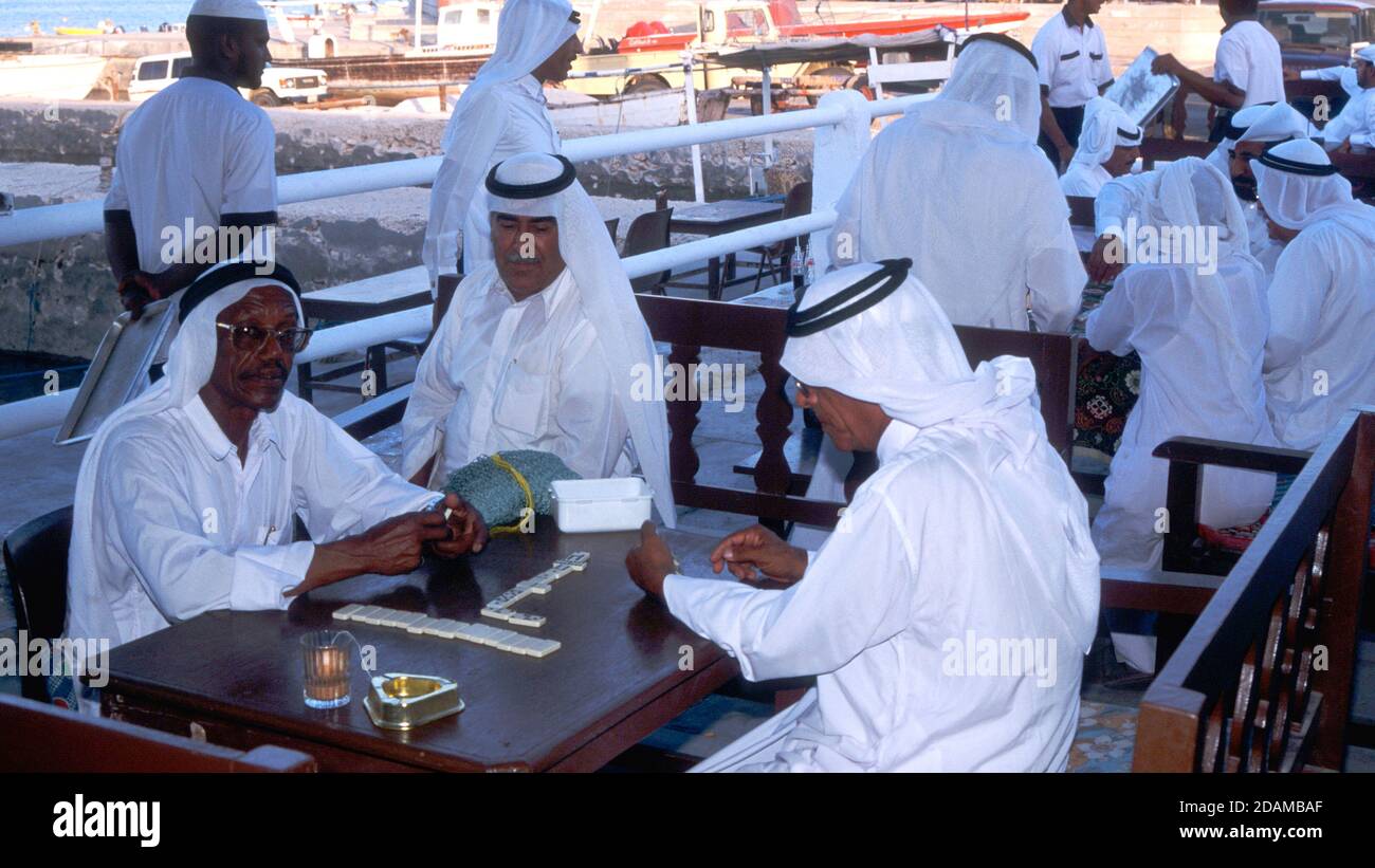 Tea house in West Bay Doha, 1995, Qatar Stock Photo - Alamy