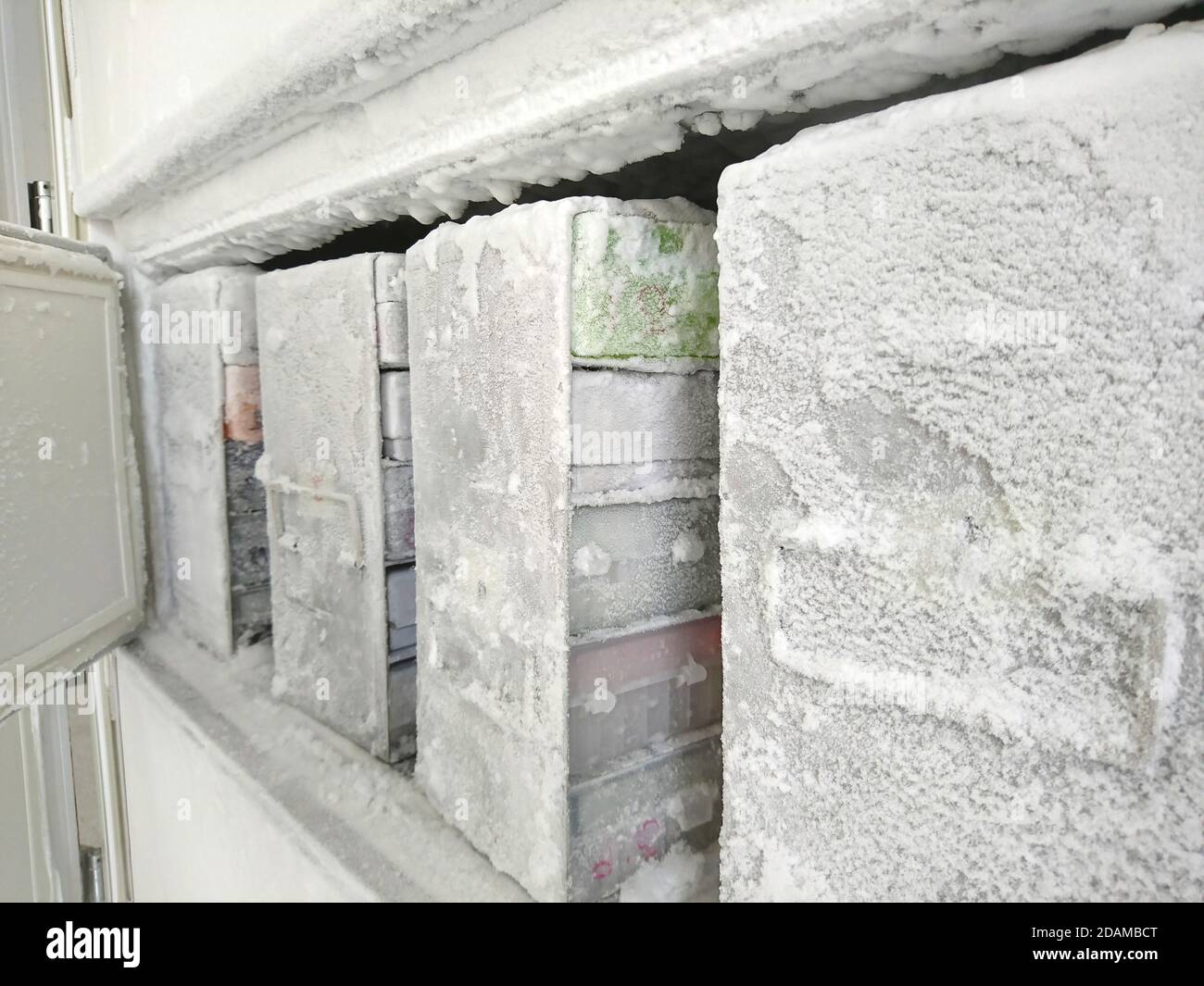 Freezer hi-res stock photography and images - Alamy