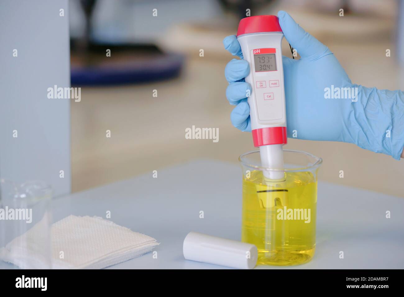 Ph meter hi-res stock photography and images - Alamy