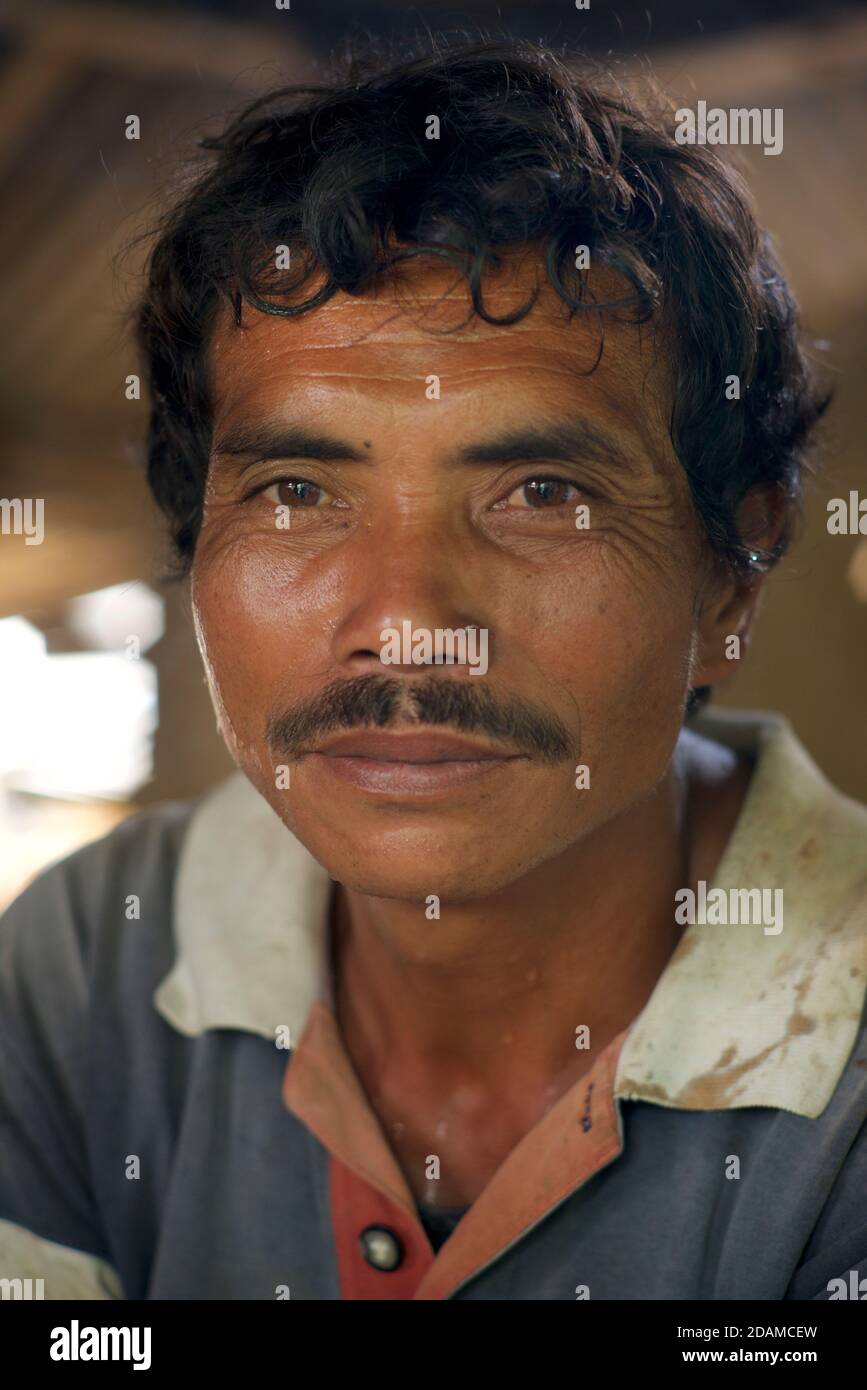 Indonesian man portrait hi-res stock photography and images - Alamy
