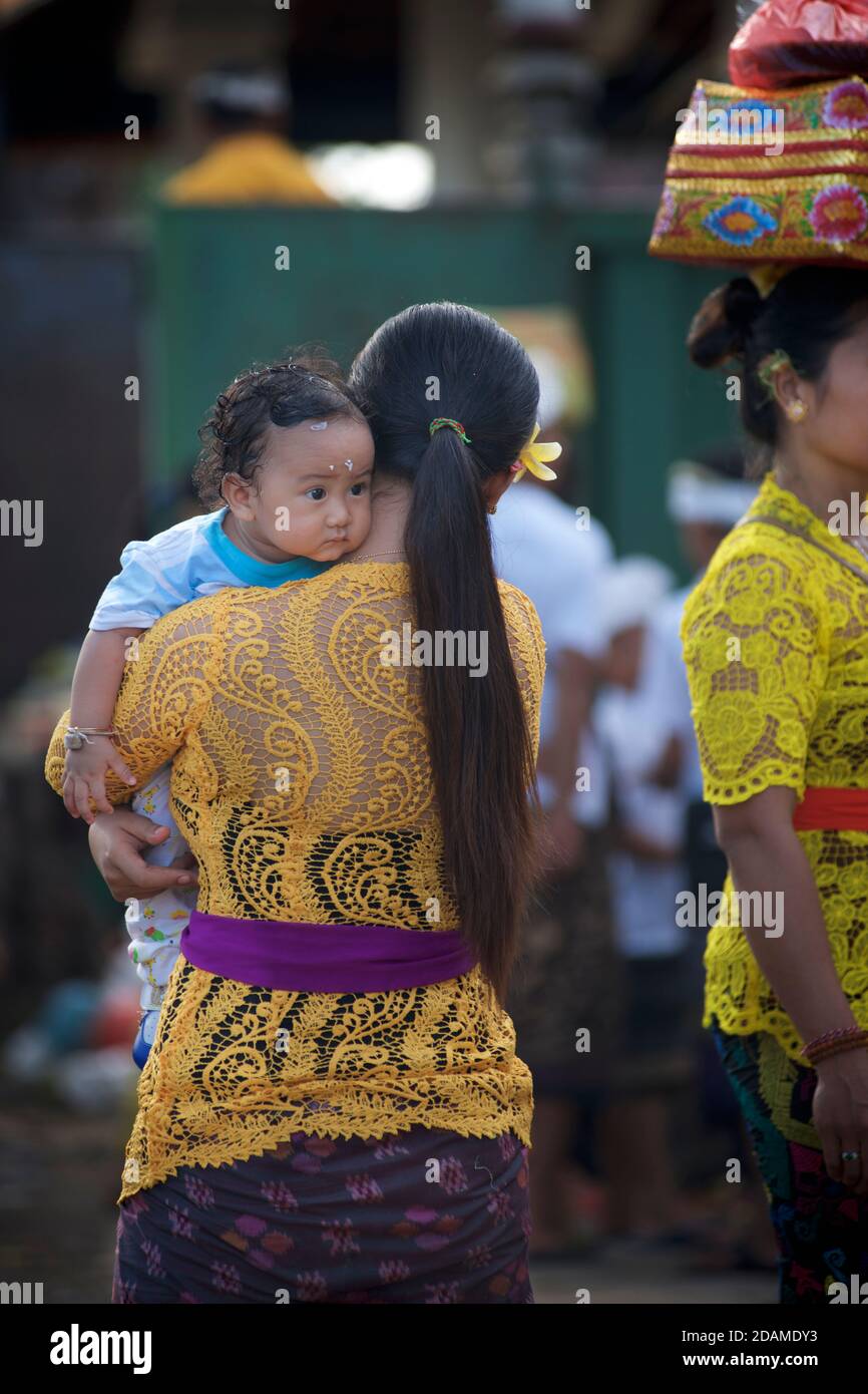 Indonesia balinese child hi-res stock photography and images - Alamy