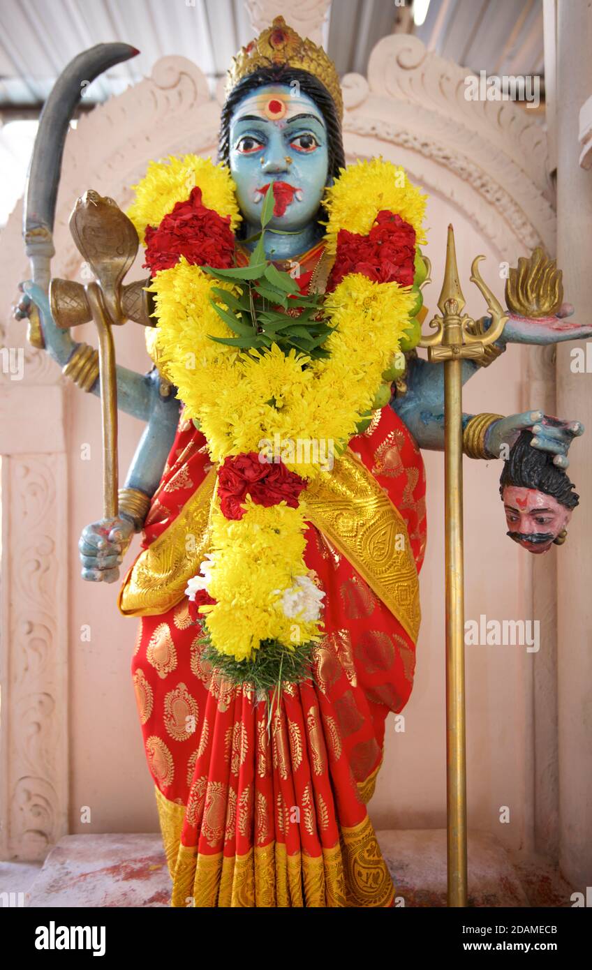 Shivan Temple. Indian temple in little India, Brickfields, Kuala Lumpur ...