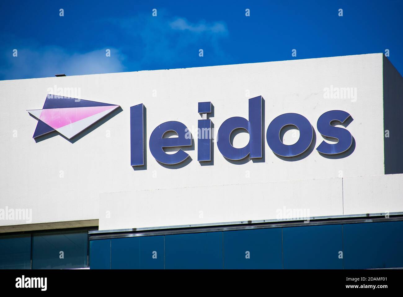 Leidos logo hi-res stock photography and images - Alamy