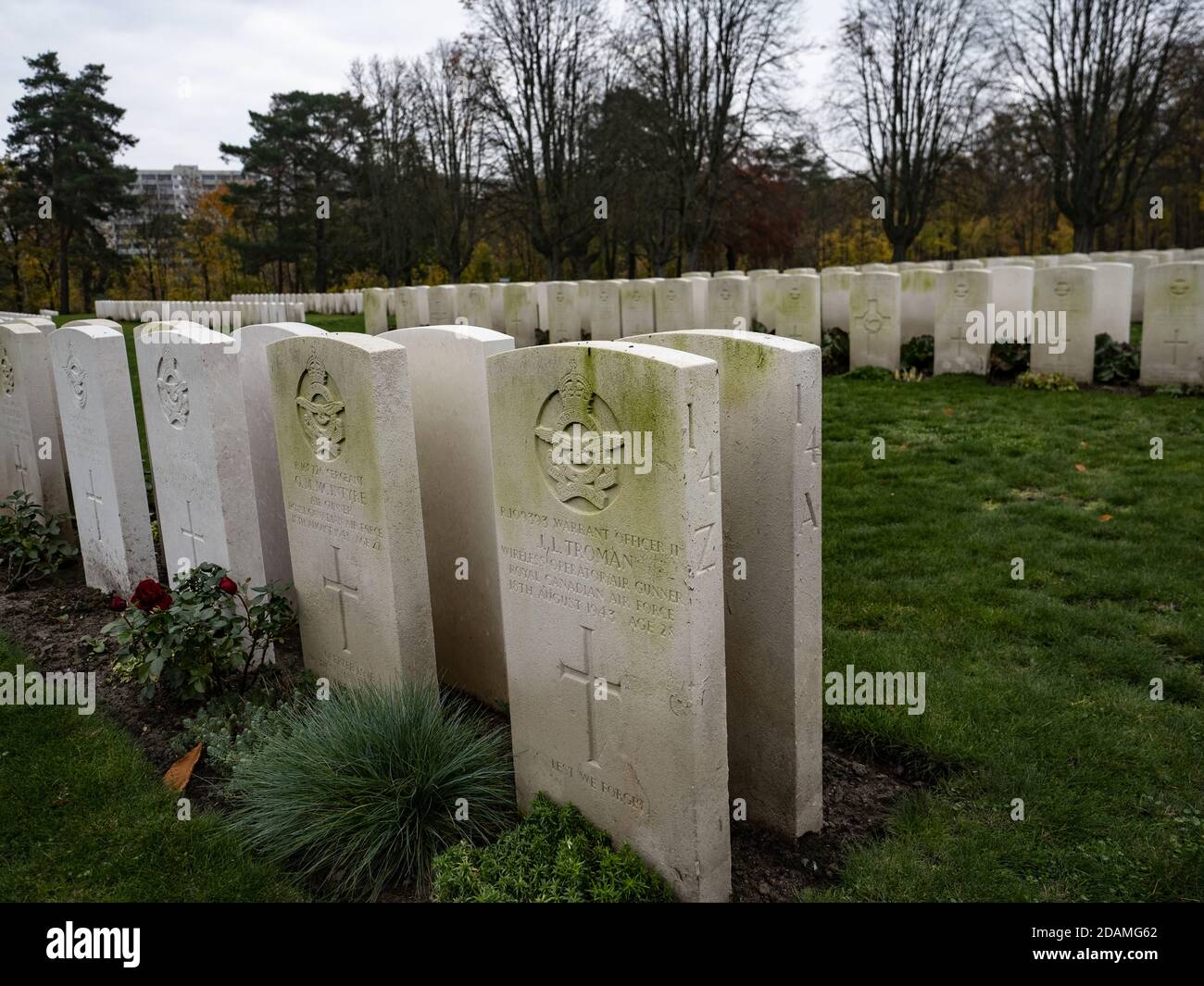 Berlin, Germany. 12th Nov, 2020. The British military cemetery on ...