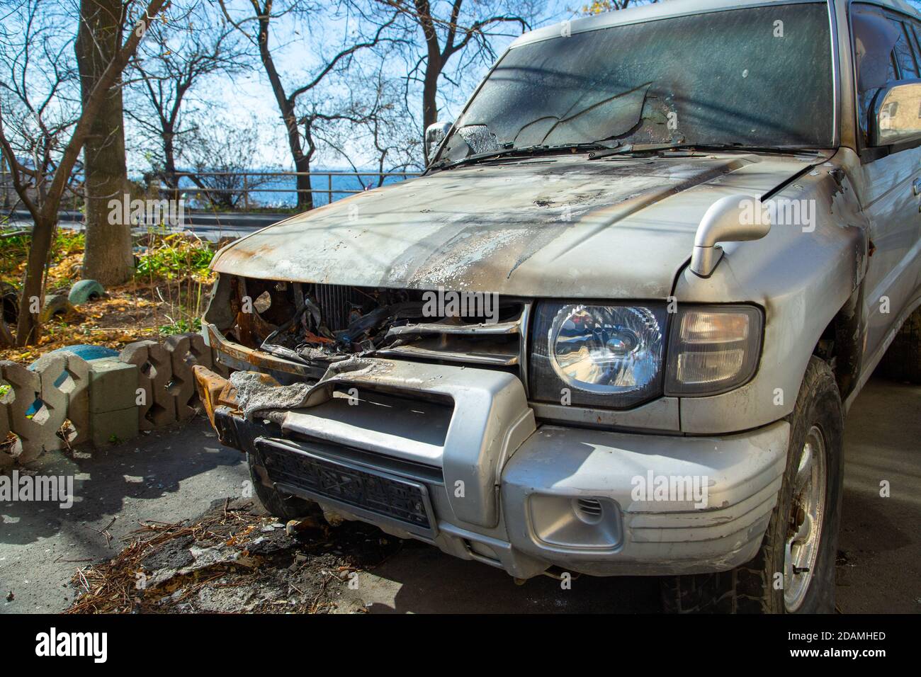 Bumper to bumper parking hi-res stock photography and images - Alamy