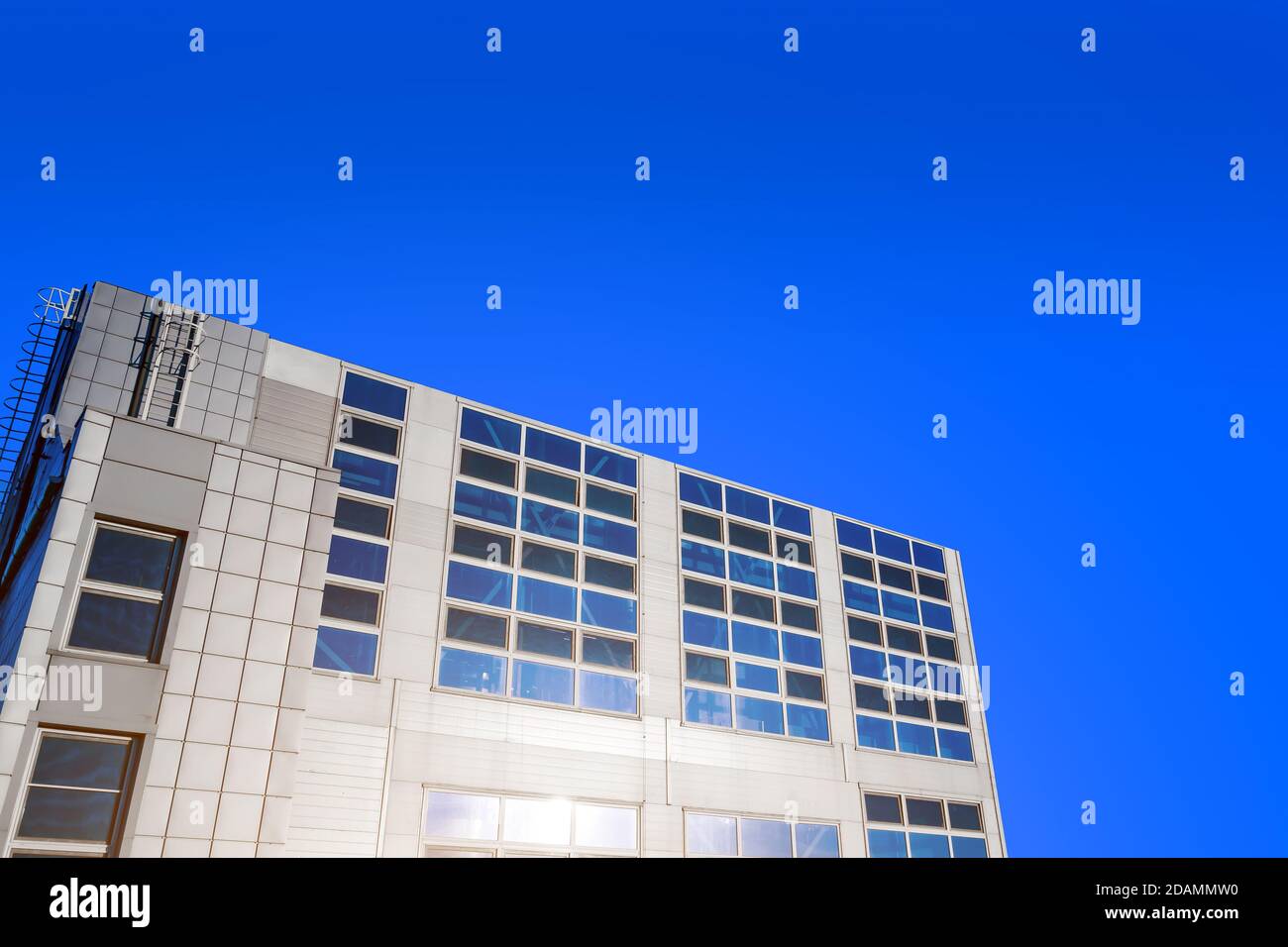 Food manufacturing plant construction hi-res stock photography and ...