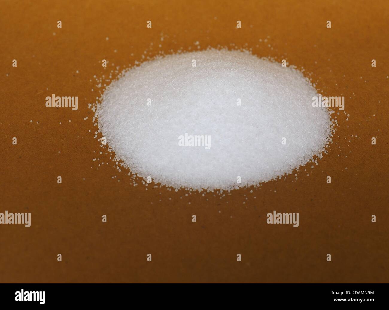 Sodium chloride nacl table salt hi-res stock photography and images - Alamy