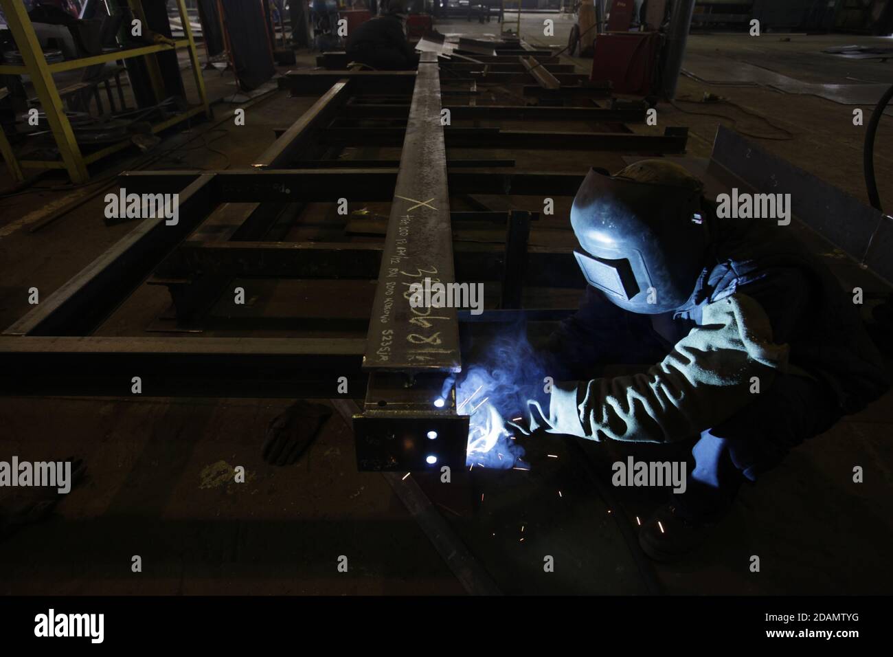 Factory workers in Bosnian factory Stock Photo - Alamy
