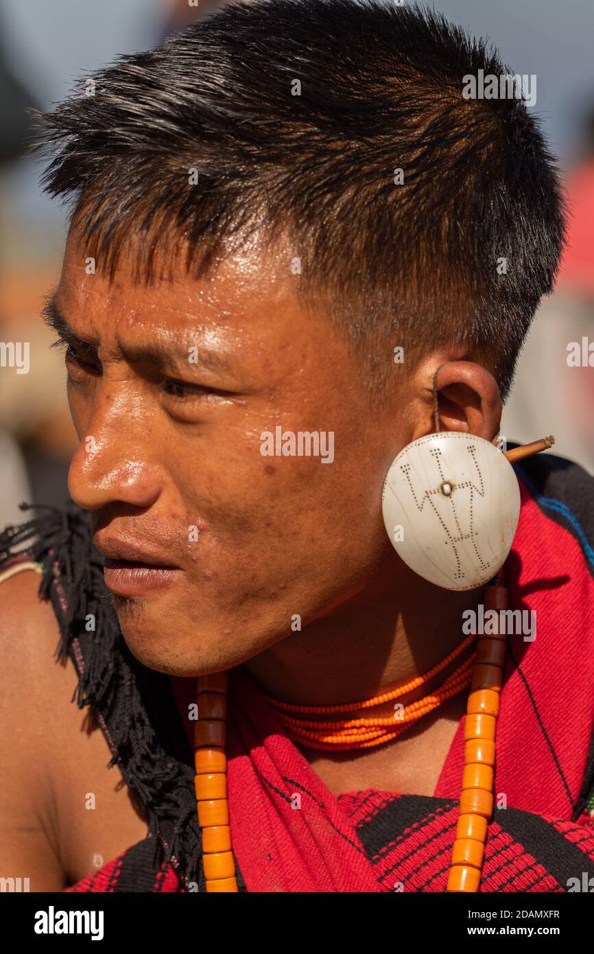 Primitive tribes hi-res stock photography and images - Alamy