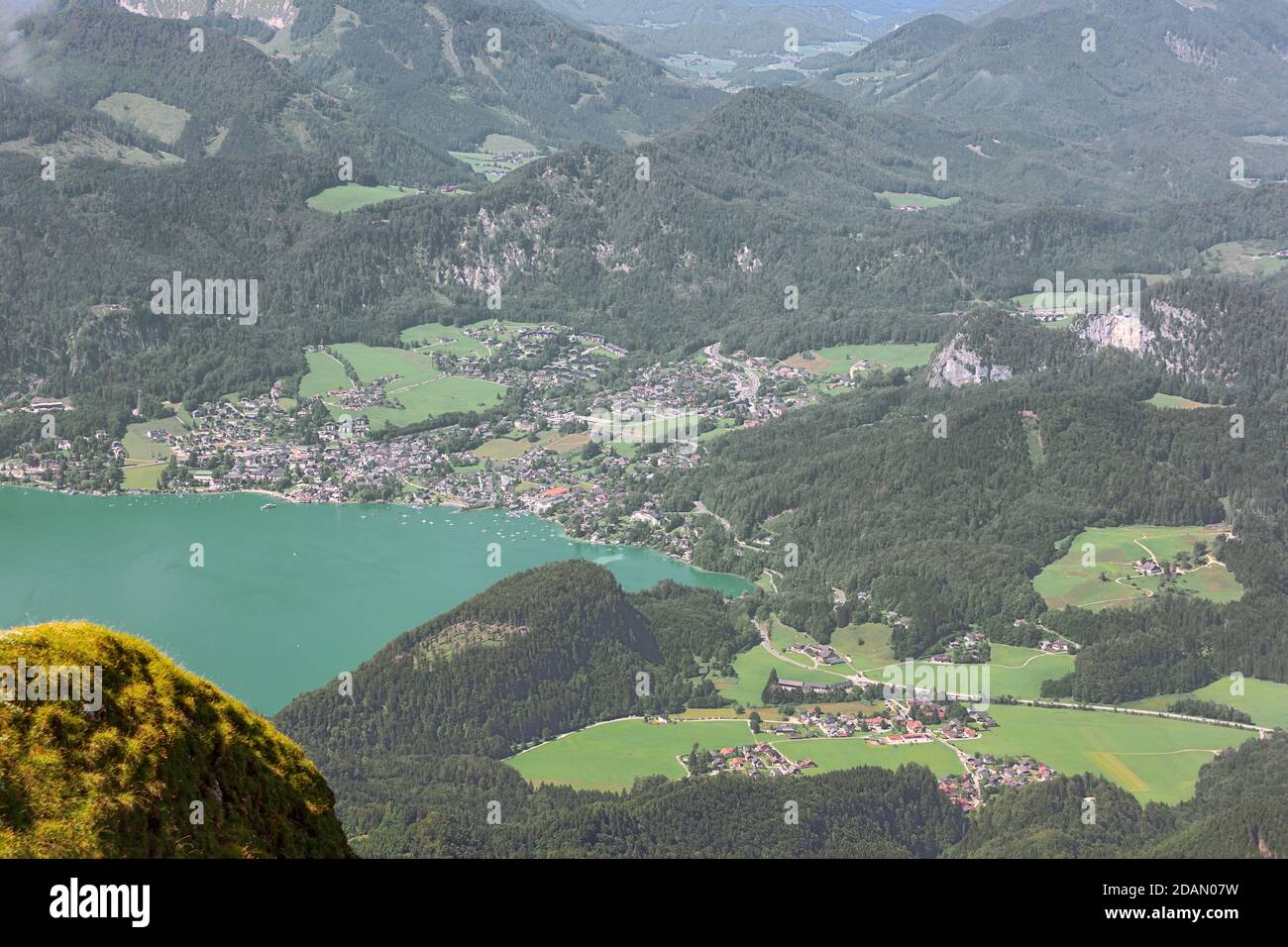 General view of St. Gilgen with Lake Wolfgang, seen from the Schafberg ...