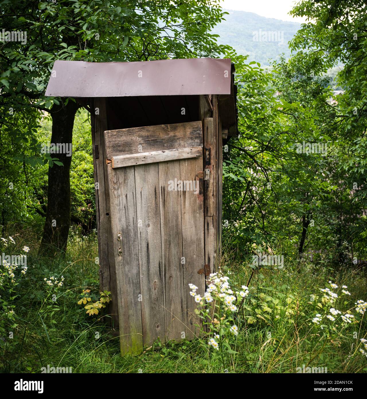 Rustic old wooden rural outside toilet Stock Photo - Alamy