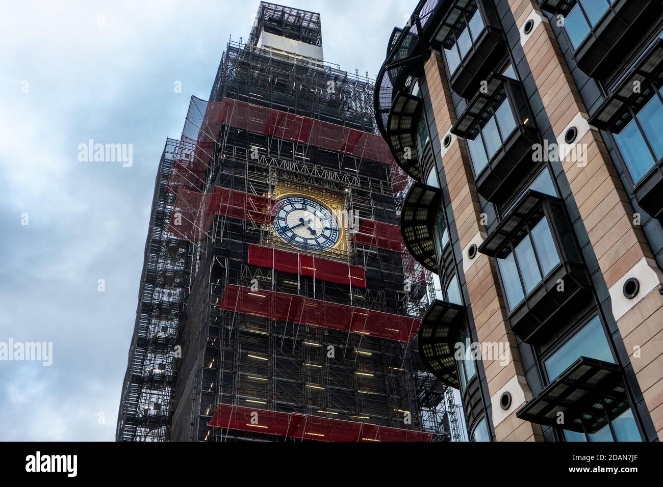 Big ben renovation hi-res stock photography and images - Alamy