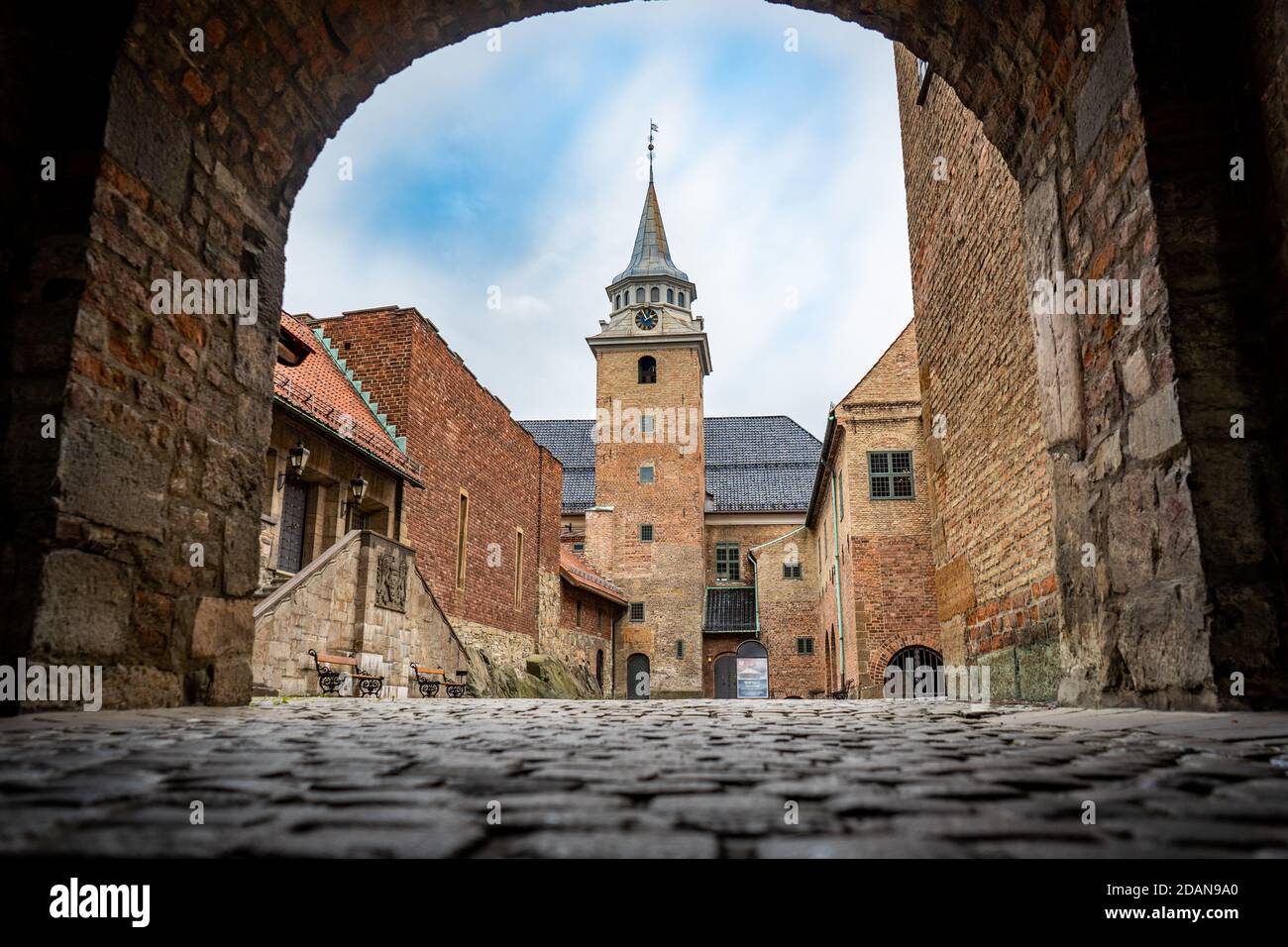 entering a castle through the main gate Stock Photo - Alamy