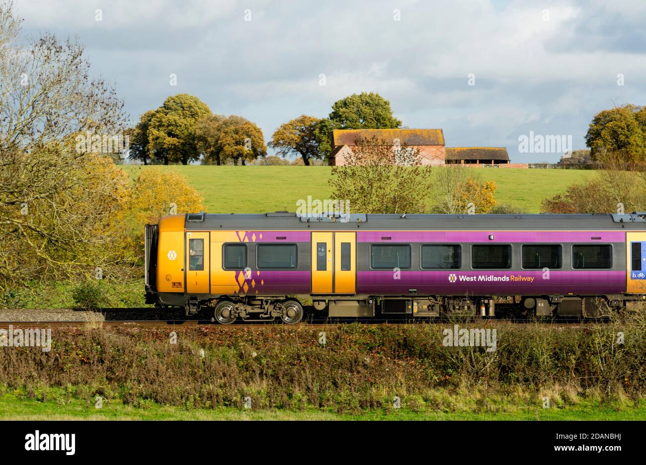 West midlands railways train hi-res stock photography and images - Alamy