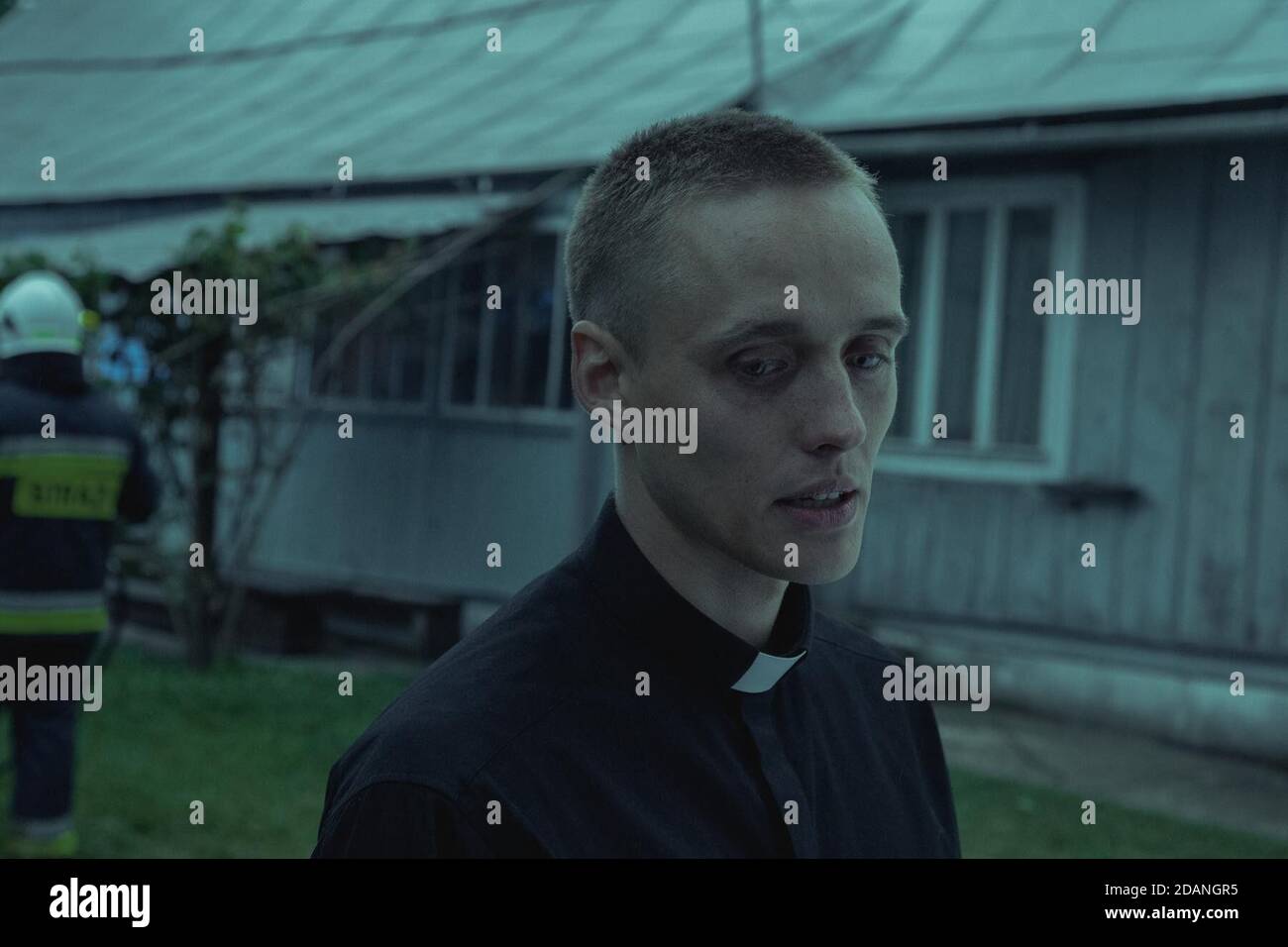 BARTOSZ BIELENIA in BOZE CIALO (2019), directed by JAN KOMASA. Credit ...