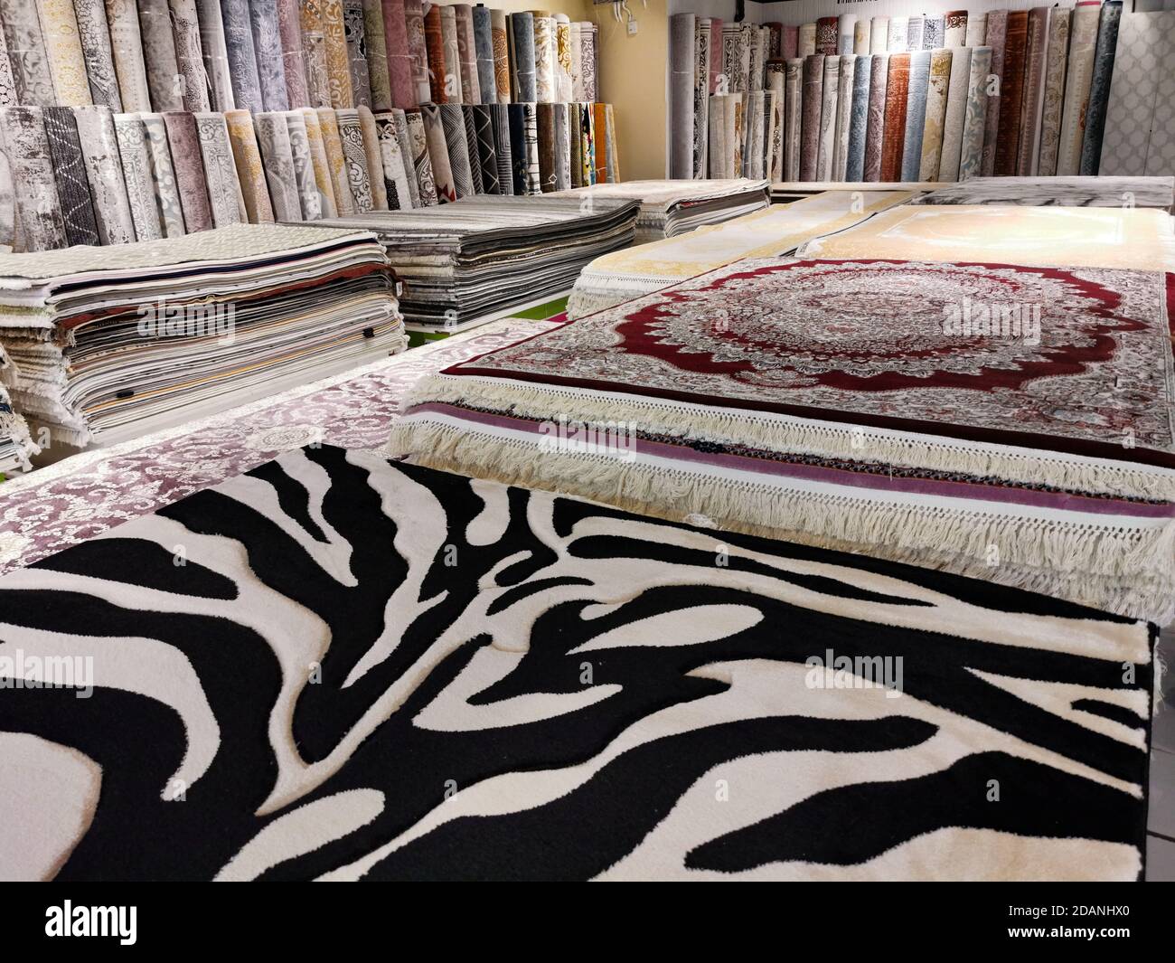 Persian carpet designs hi-res stock photography and images - Alamy