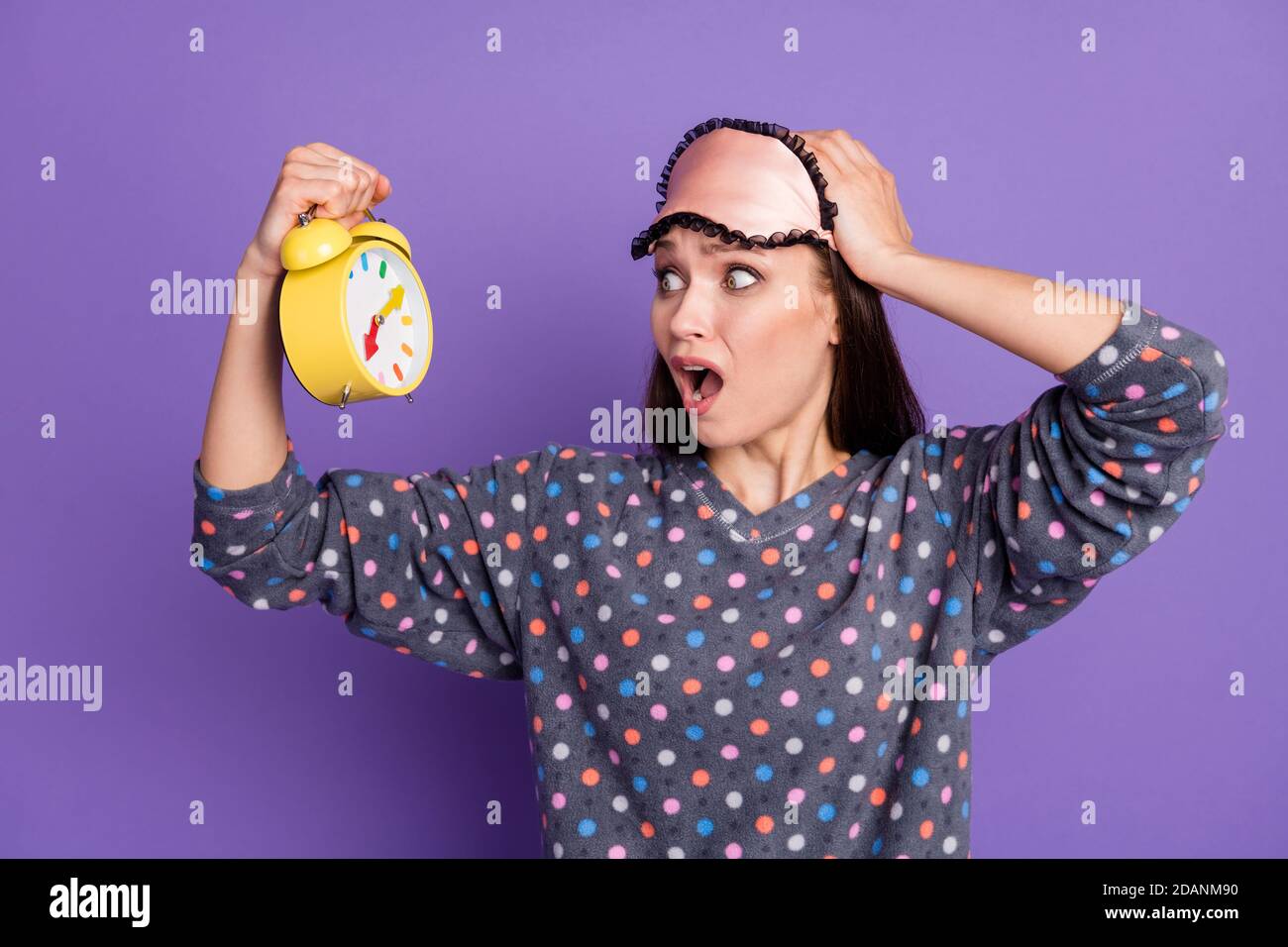 Photo of frustrated girl oversleep look clock she missed time scream ...
