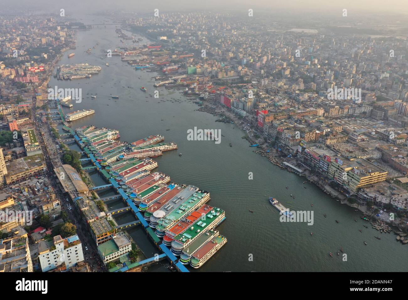 Buriganga river hi-res stock photography and images - Alamy