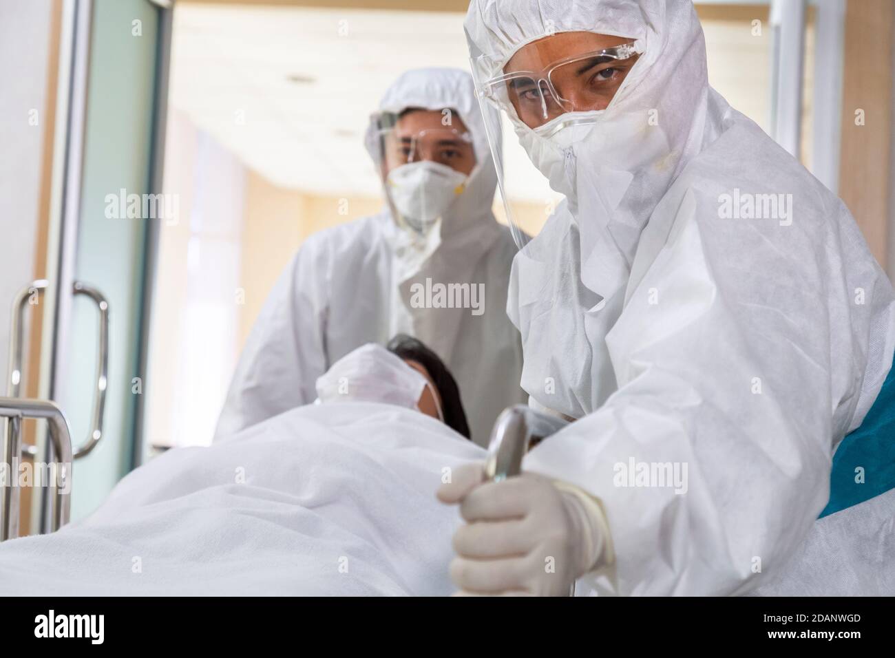 Infected people ward hi-res stock photography and images - Alamy