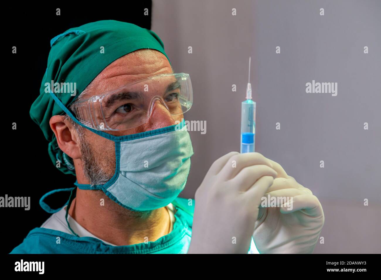 Anesthetic procedure hi-res stock photography and images - Alamy