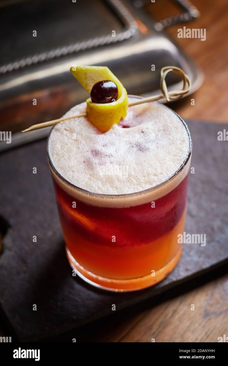 Classic cocktails hi-res stock photography and images - Alamy