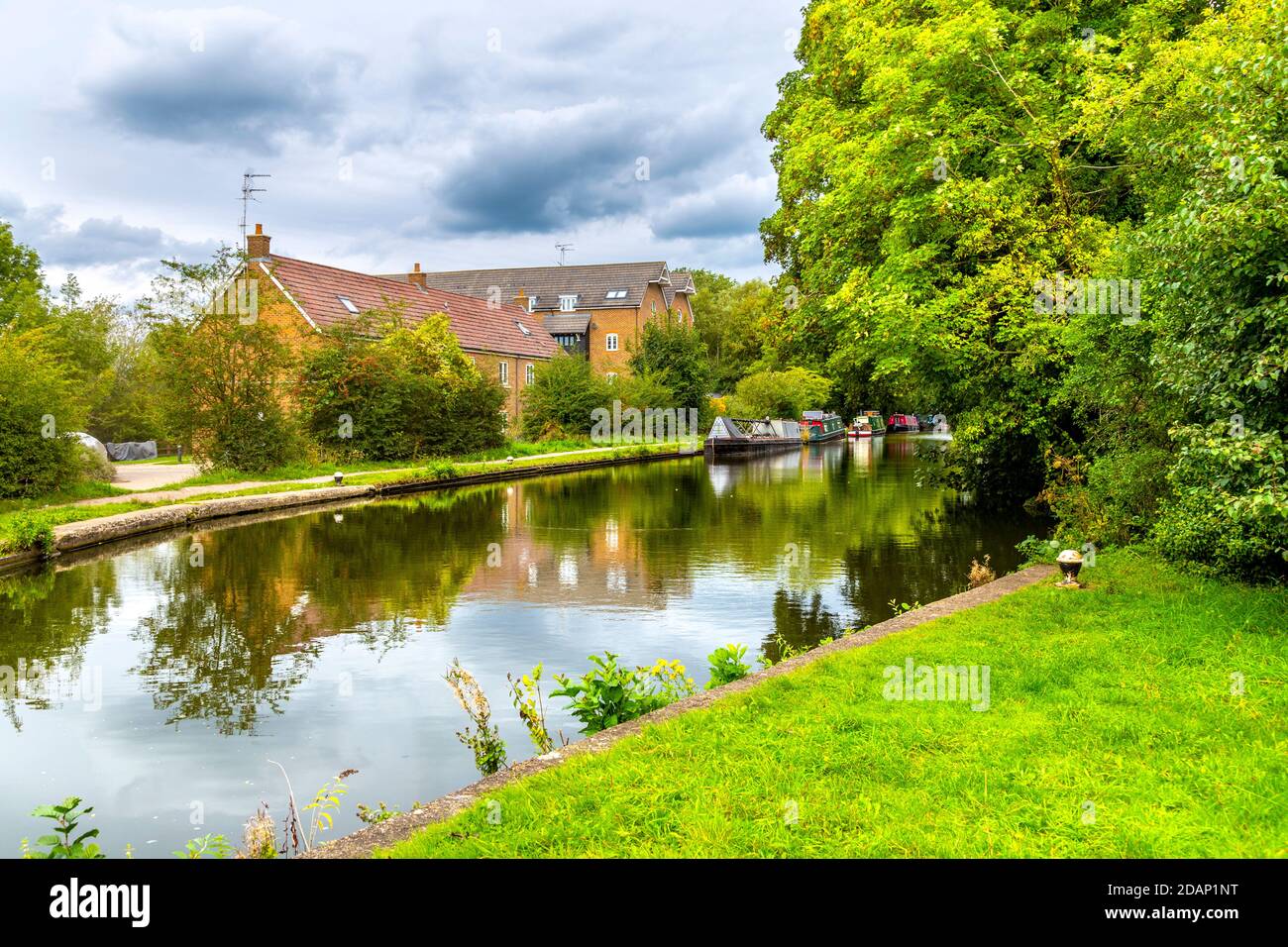 Springwell lake hi-res stock photography and images - Alamy
