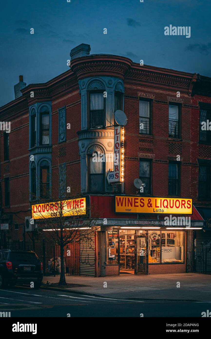 A liquor store in Bushwick at night, Brooklyn, New York City Stock ...