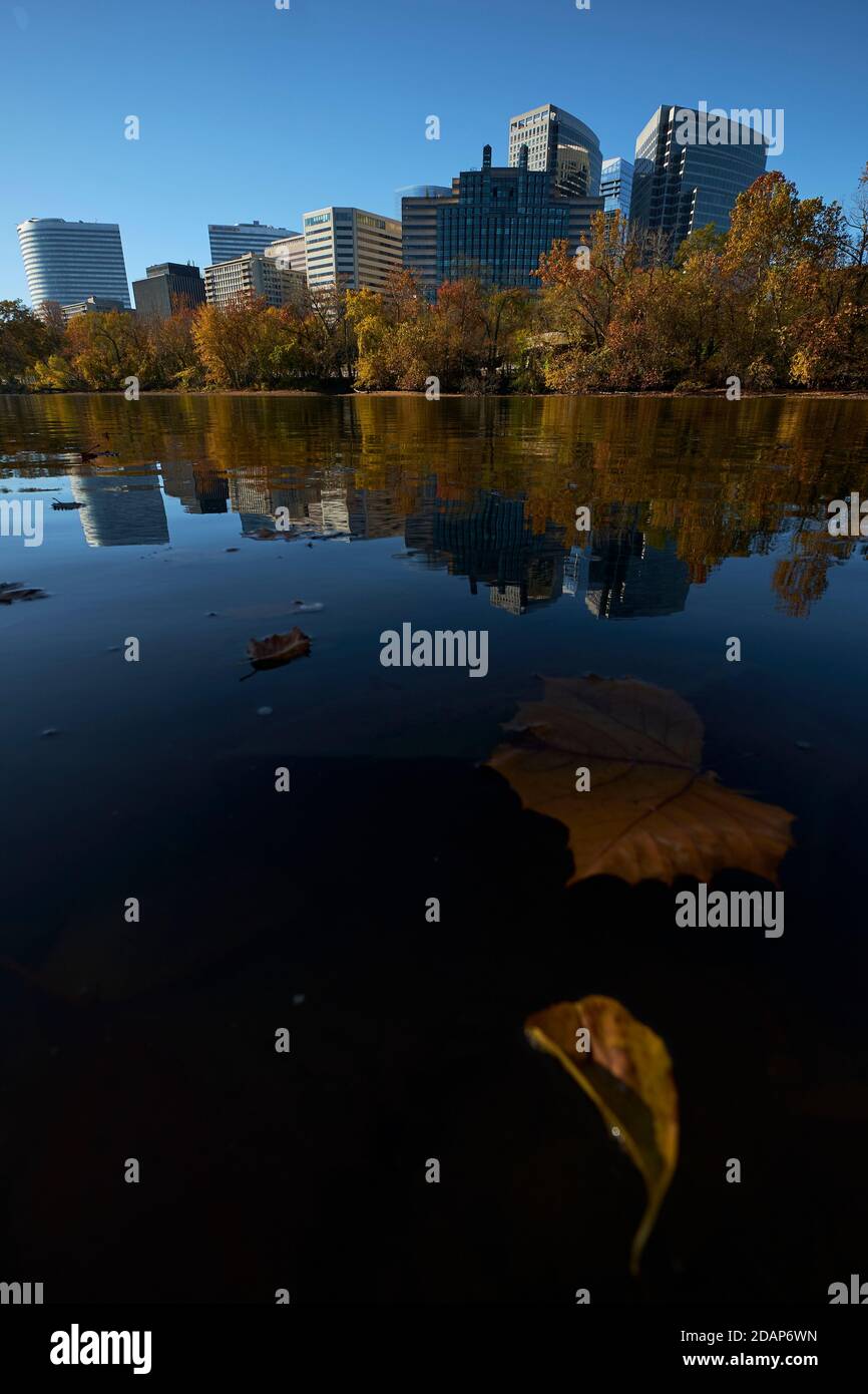 Potomac River In The Autumn Virginia High Resolution Stock Photography ...