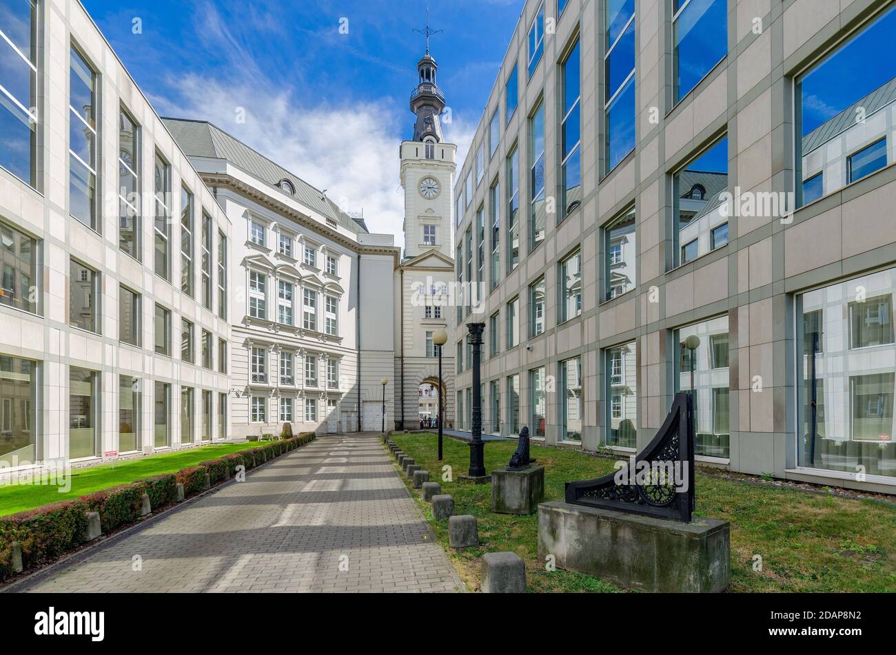 WARSAW, MAZOVIAN PROVINCE, POLAND. Office buildings at the back of the ...