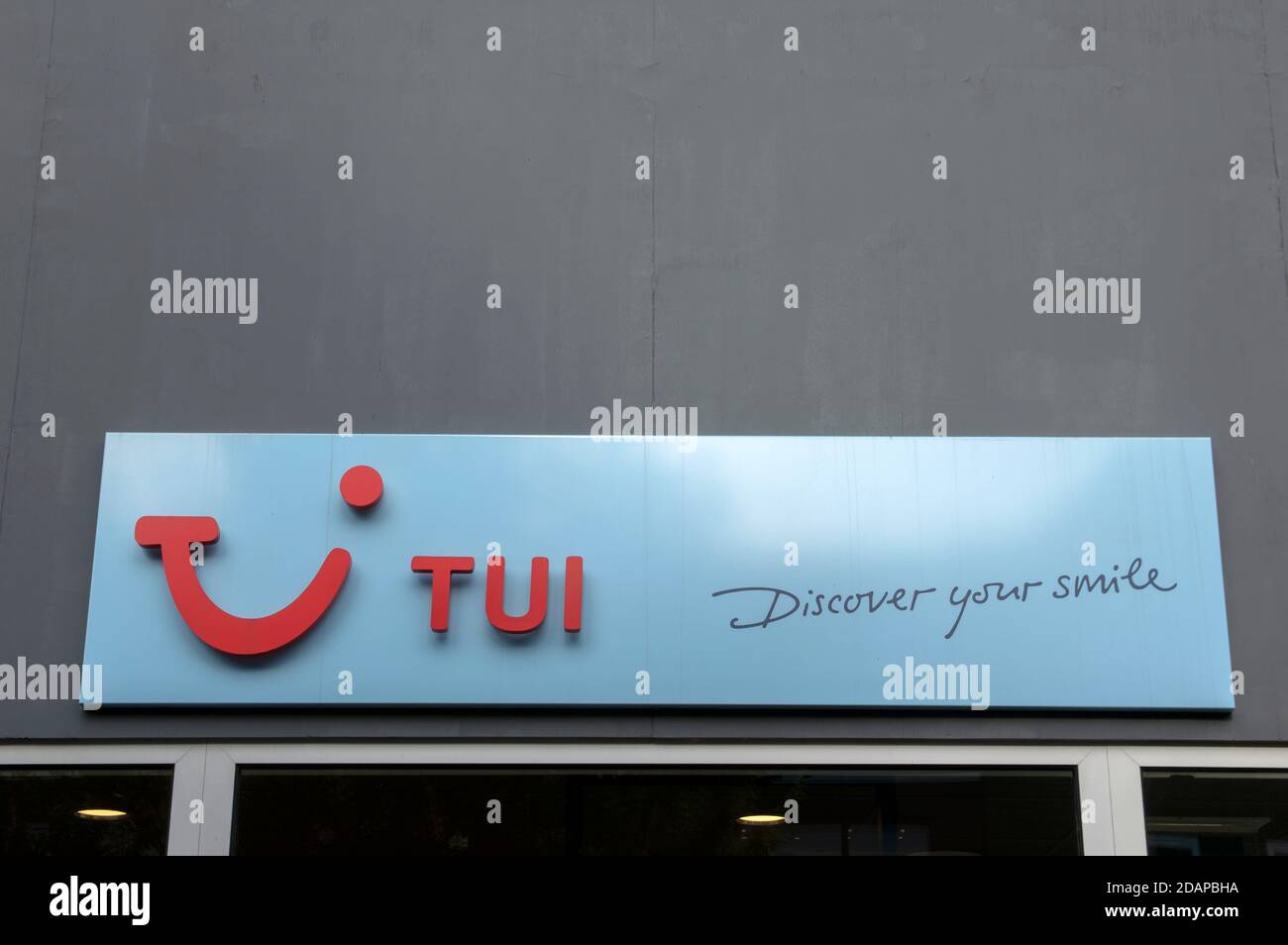 Billboard TUI Travel Agency At Zaandam The Netherlands 23-10-2019 Stock ...